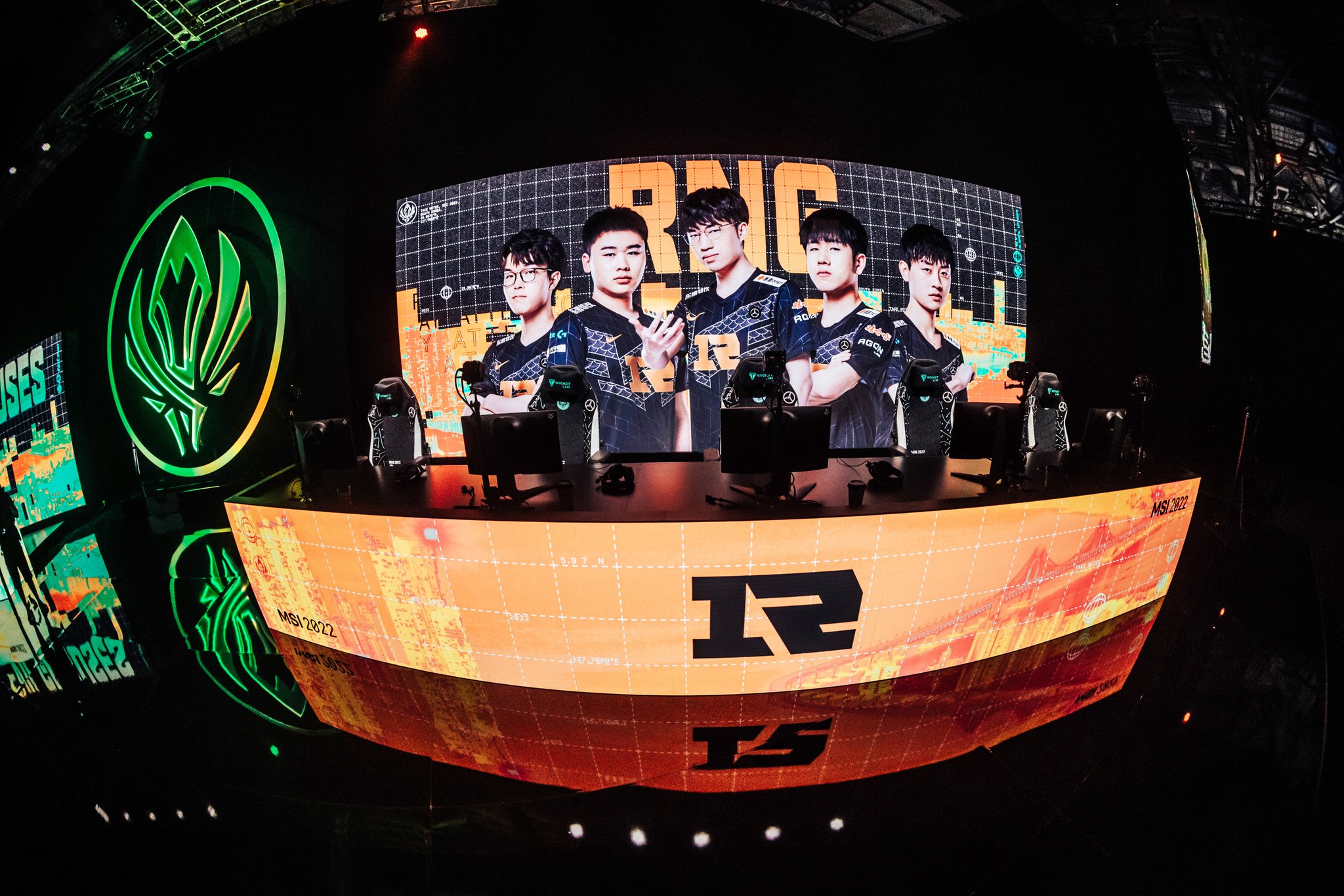 The Esports Writer on Twitter: "The final four of #MSI2022 has been decided: 🇨🇳 RNG 🇰🇷 T1 🇺🇸 ...