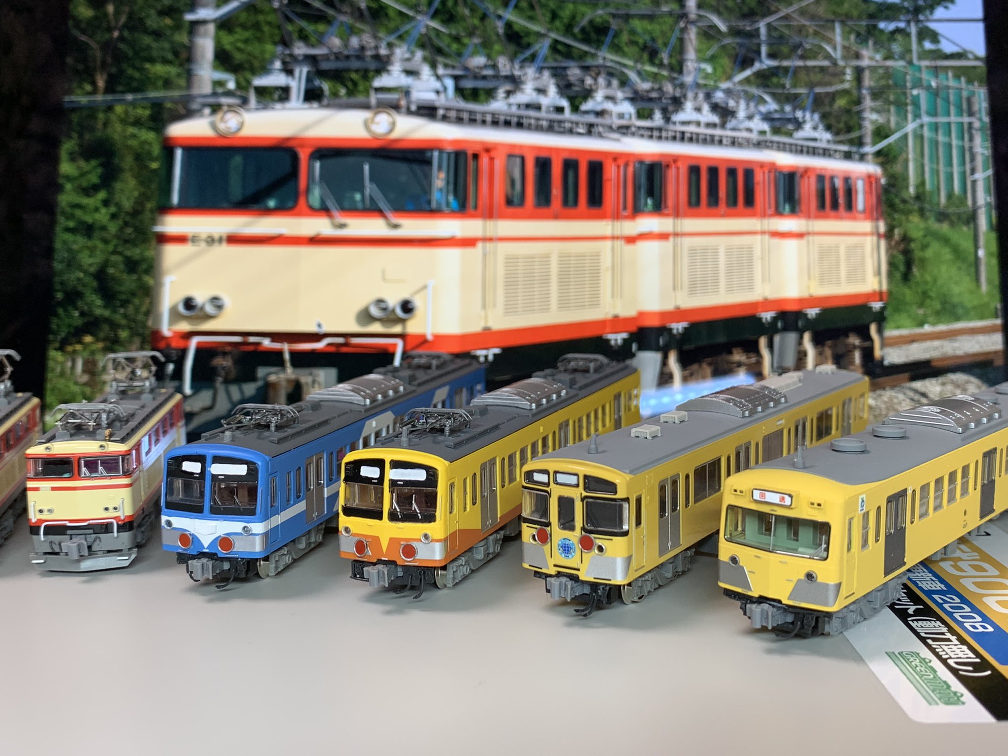 かためこいめすくなめ on Twitter: "久しぶりのNゲージ加工。マイクロエースE31の被牽引役として甲種編成をお手軽加工で施工。 ①流鉄"流馬" ②三岐751系+部品取クハモハ ③ ...