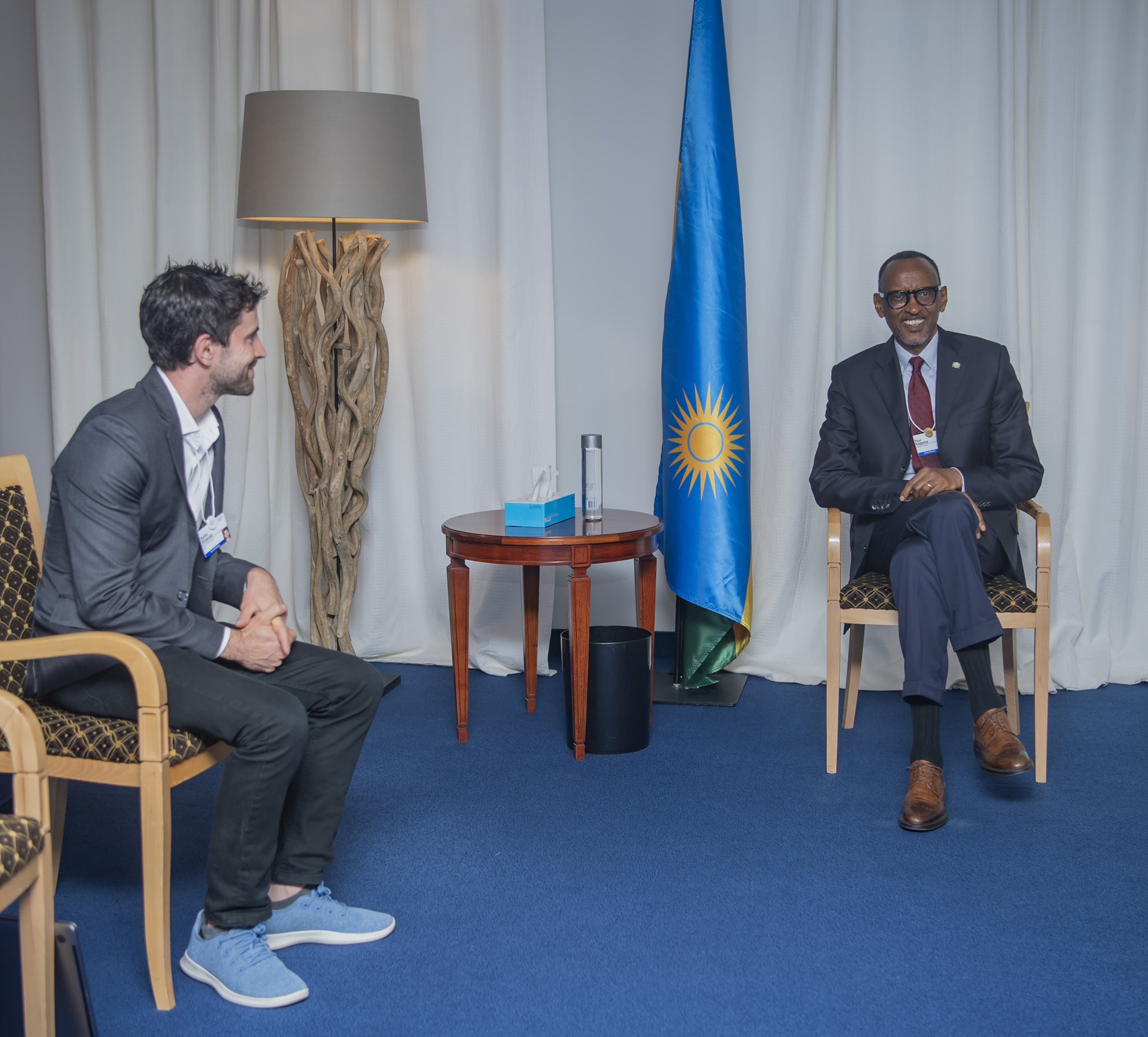 Twitter-এ Presidency | Rwanda: "President Kagame met Keller Rinaudo, the CEO and co-founder of ...