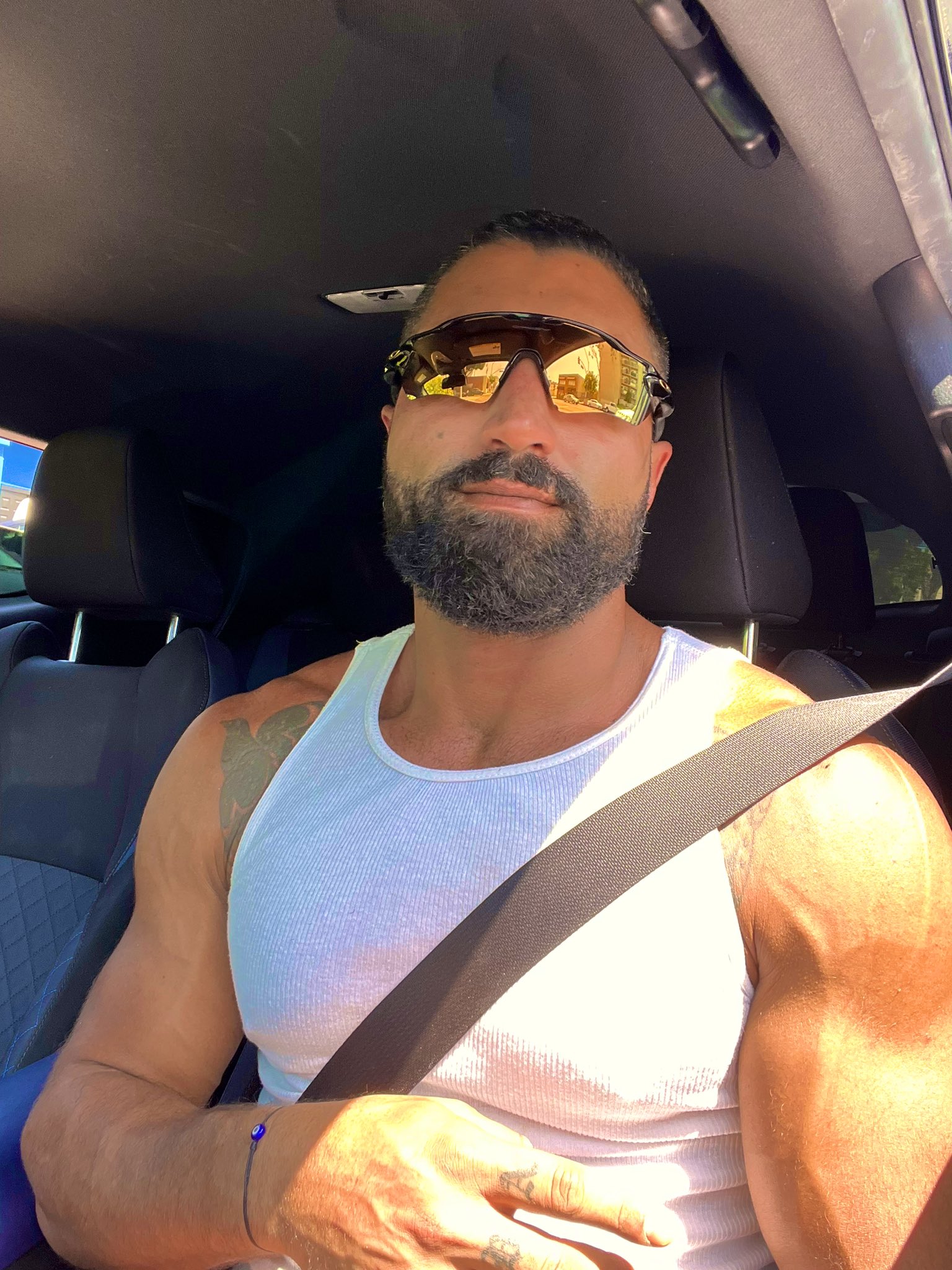 TW Pornstars - 2 pic. Sharok. Twitter. 👋🏽. 6:15 PM - 24 May 2022