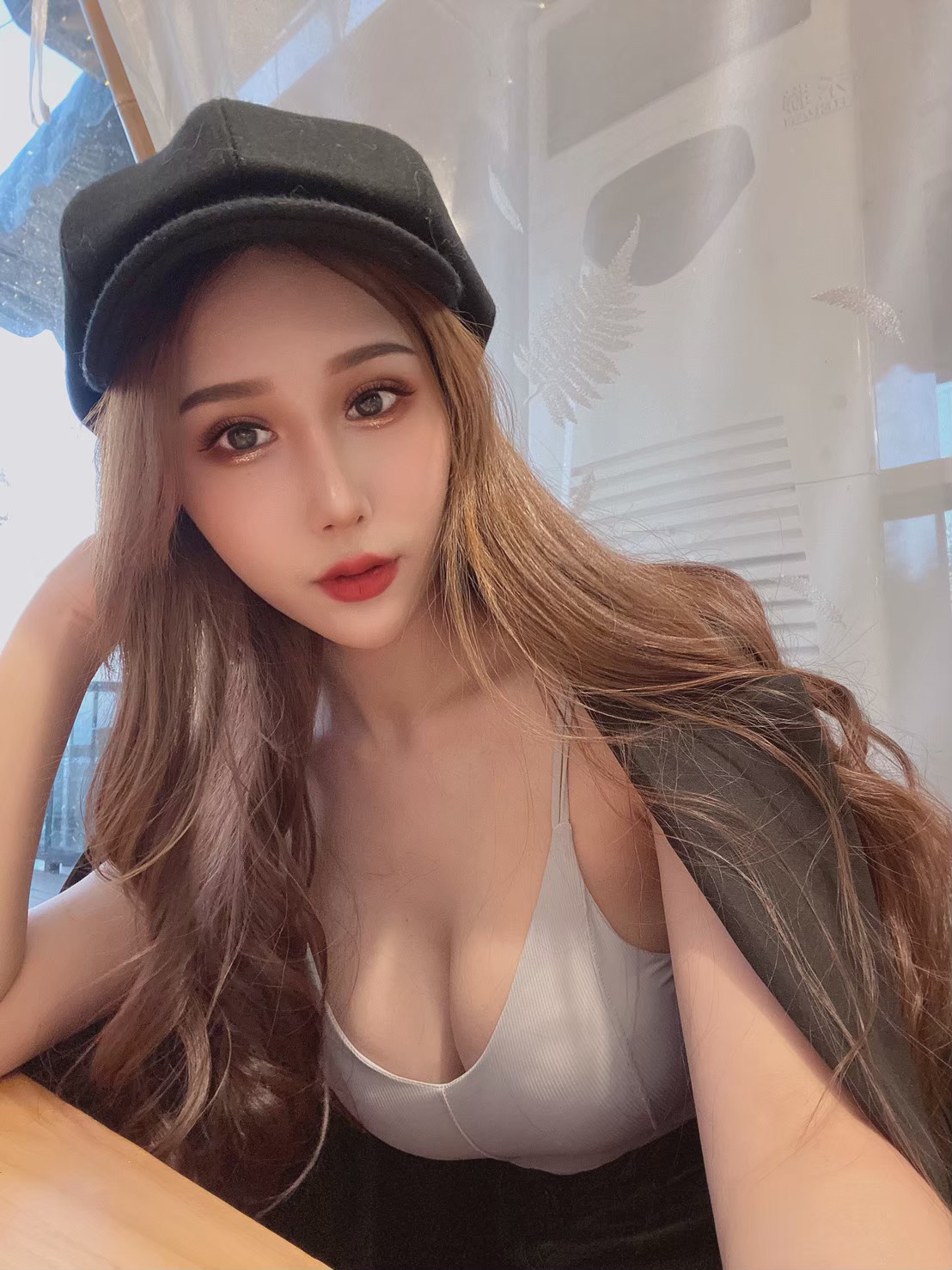 夢夢 Monmon on Twitter: "好像跟平常的我不太一樣 這張是不是顯得殺氣騰騰? 很有大姐頭風範😈 這裡還有更多↓ https://t.co/HNkYLC34QP JVID🔍夢夢 ...