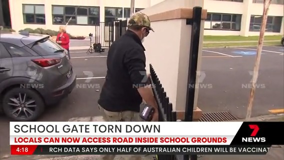 7news Melbourne On Twitter 7news Has Captured The Moment A Gate At A