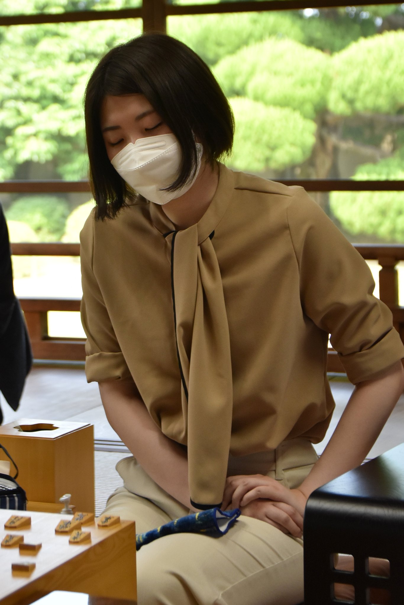 中日新聞 東京新聞 将棋【公式】 On Twitter 第33期女流王位戦第3局は、里見香奈女流王位が挑戦者の西山朋佳白玲・女王に勝ちました。 対戦成績を2勝1敗とし、防衛まであと1勝とし 