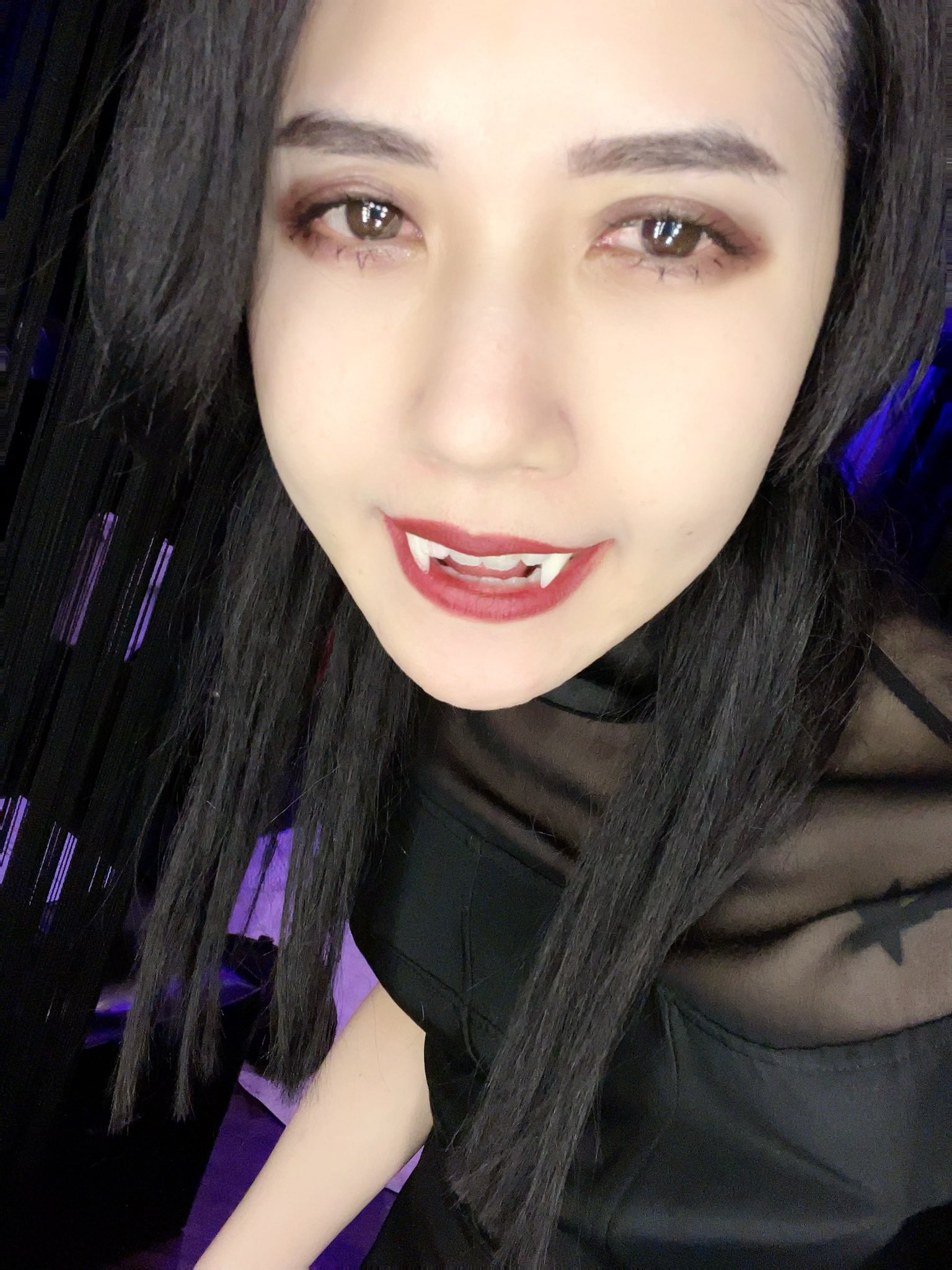 æ§ ãƒ¢ãƒŠ Mona Enju😈tokyo On Twitter 噛むよ🦷 B4pelfdpuv Twitter