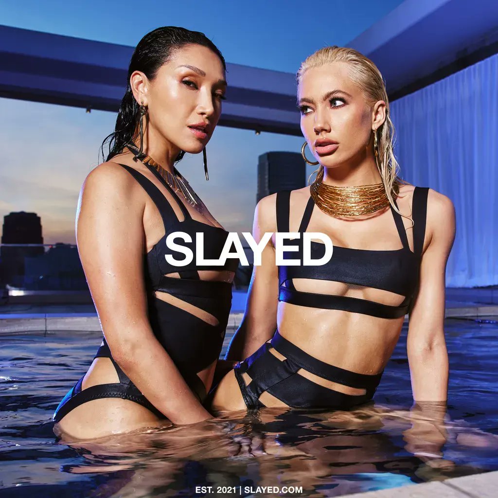 SLAYED on Twitter: "💧 Who would you like to add to this scene? 💧 @VickiChase + @ivywolfesworld ...