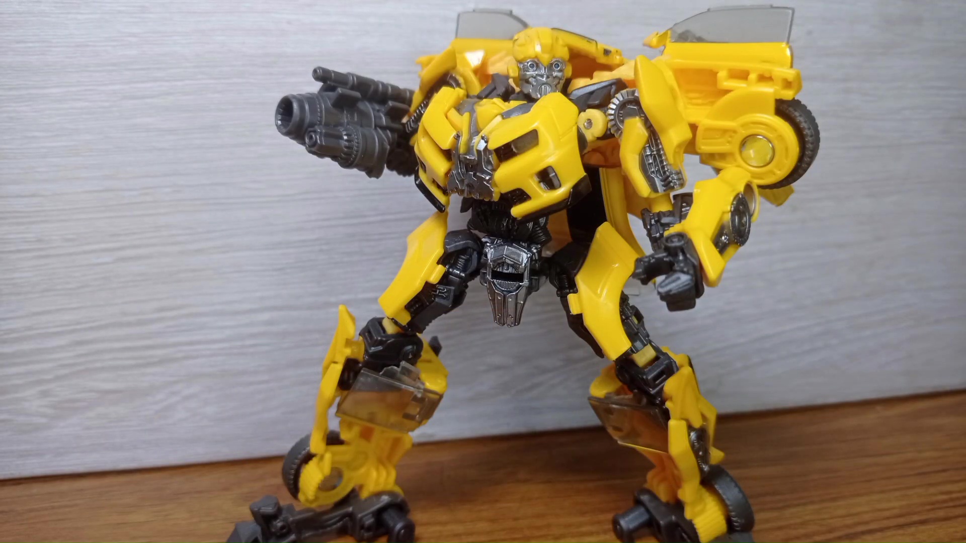 Bumblebee Transformers Wallpaper Dark Of The Moon