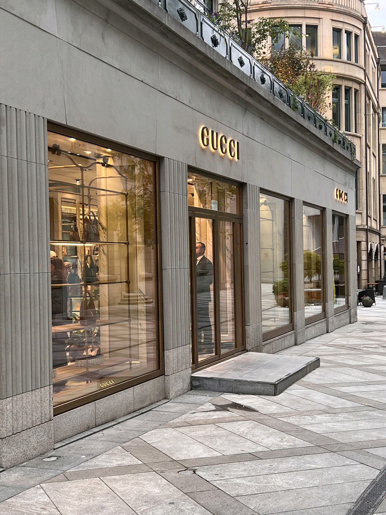 CPP-LUXURY.COM on Twitter: "GUCCI opens new store in Zurich #Gucci #GucciZurich #Zurich # ...