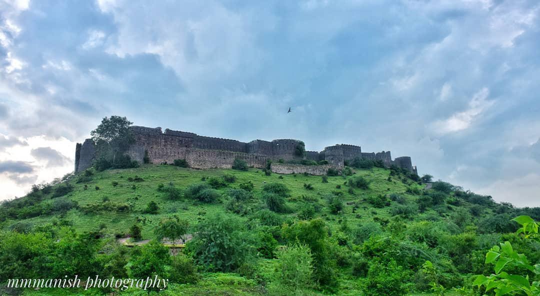 Ahichhatarpur is the earliest recorded abode of Chauhan Rajputras in RJ ...