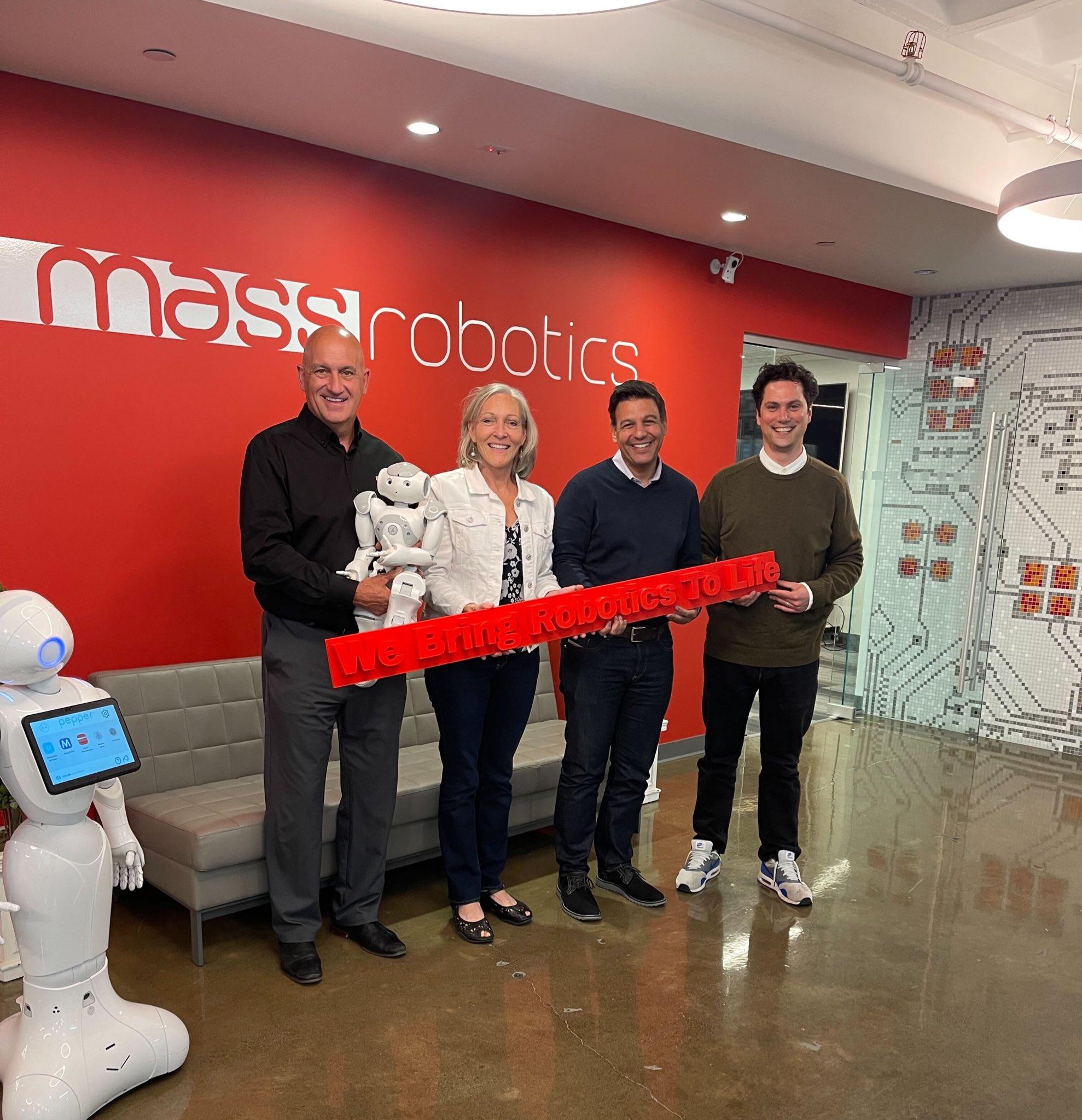 MassRobotics on Twitter: "Happy to host one of our newest partners, @latticesemi 🤖 #Robotics # ...