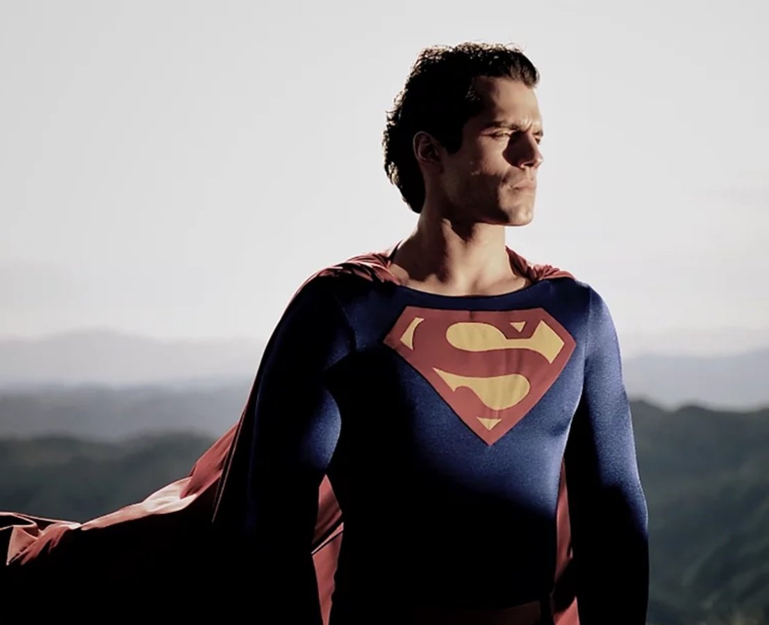 Henry Cavill Superman Smile