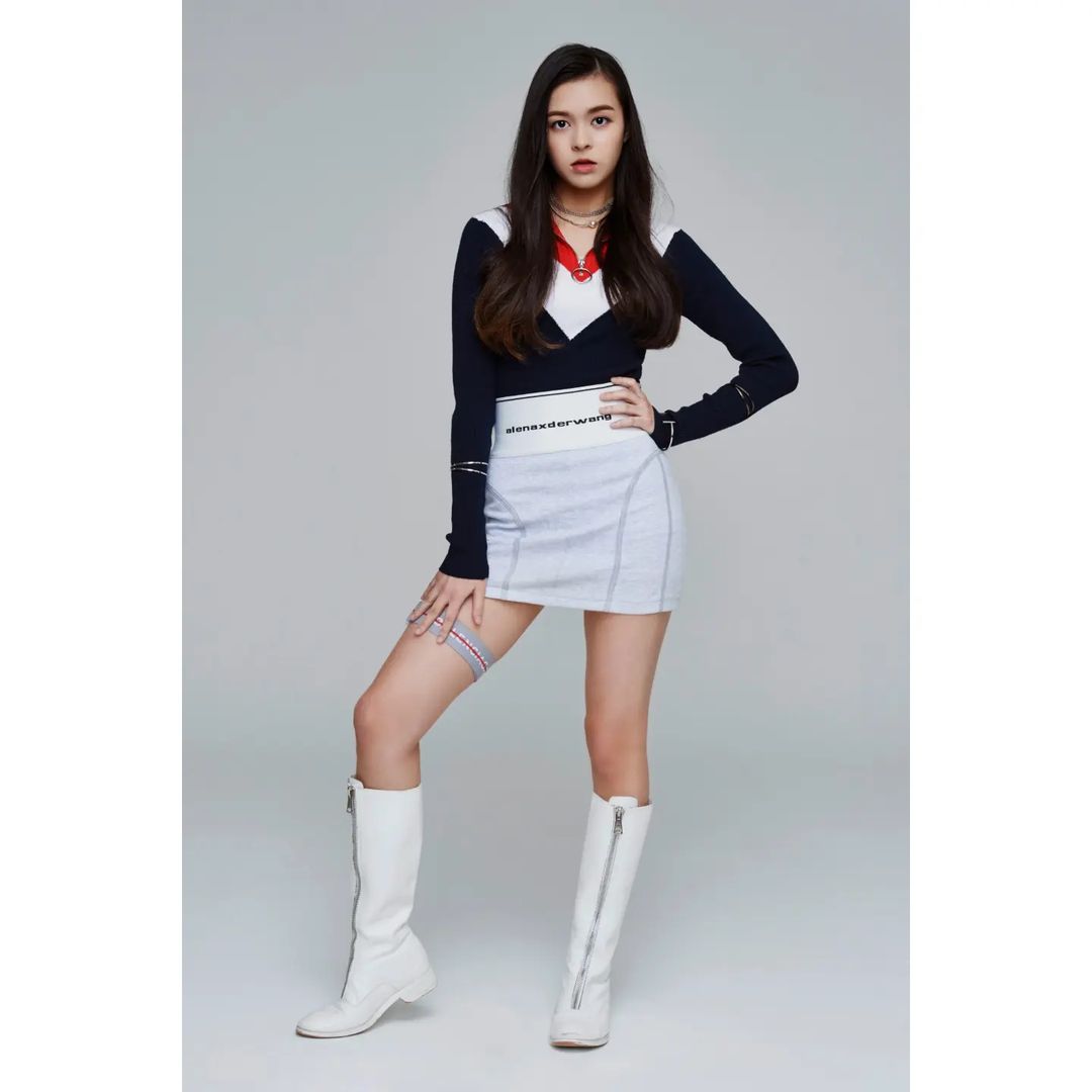 JYP TRAINEES on Twitter: "📸 PRE-DEBUT | 052722 OFFICIAL PROFILE PHOTO: Cheongchun Studio x NMIXX ...