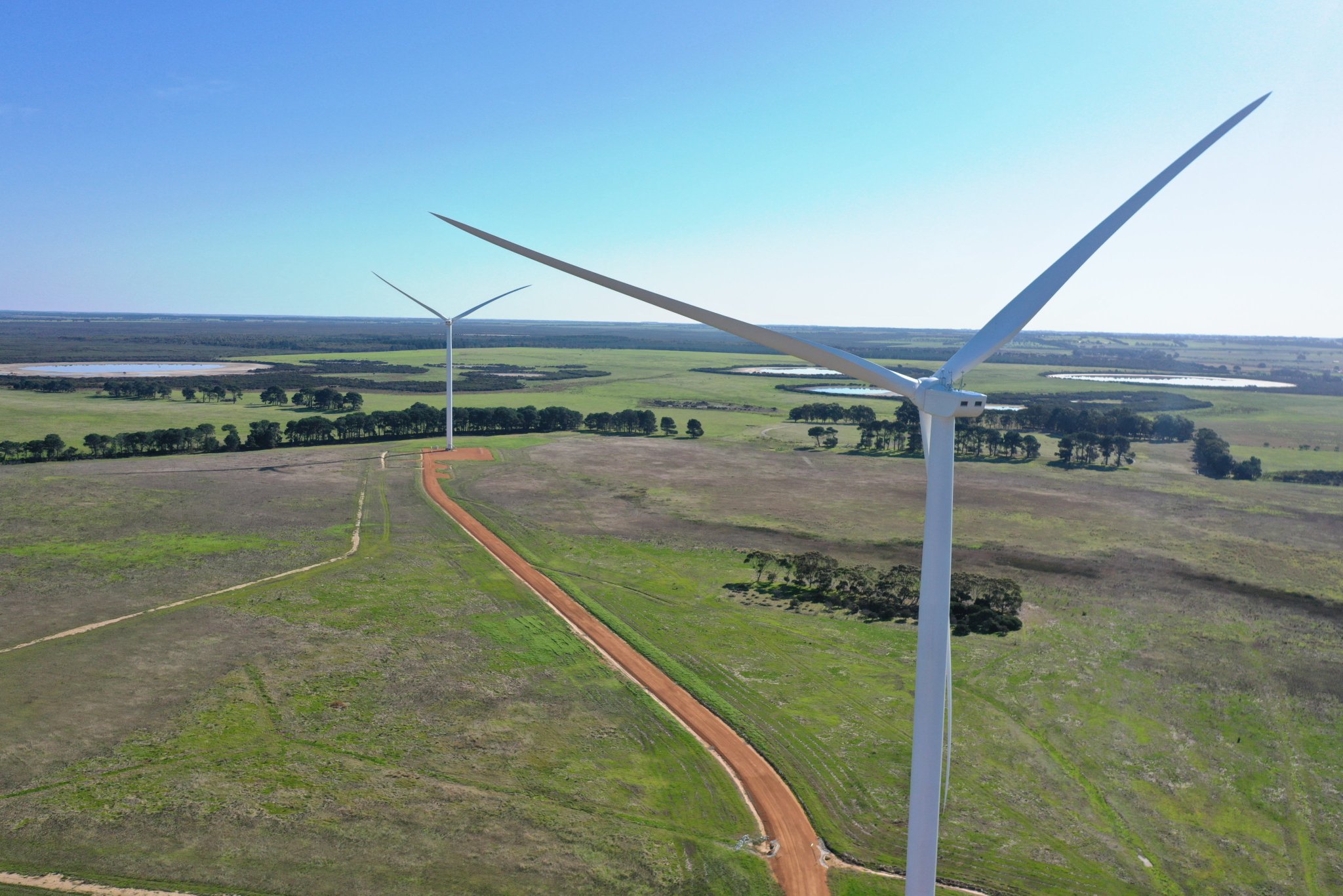 Horizon Power on Twitter: "Esperance’s new Shark Lake Renewables Hub is ...