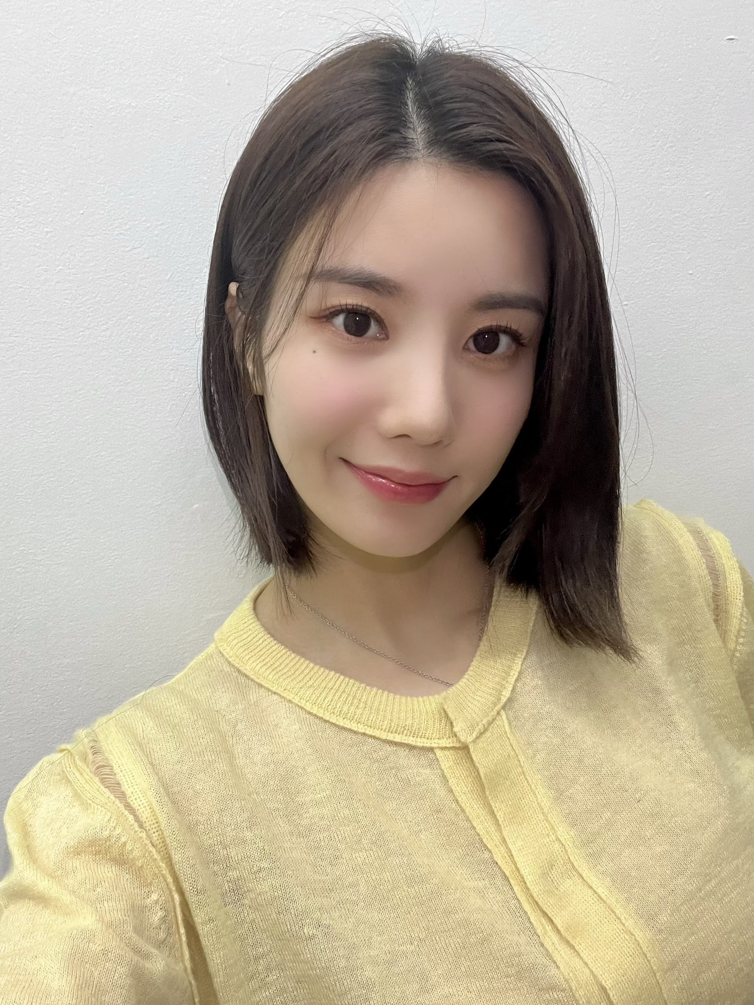 권은비 Kwon Eun Bi On Twitter [📸] 220527 2nd Mini Album [color] Video