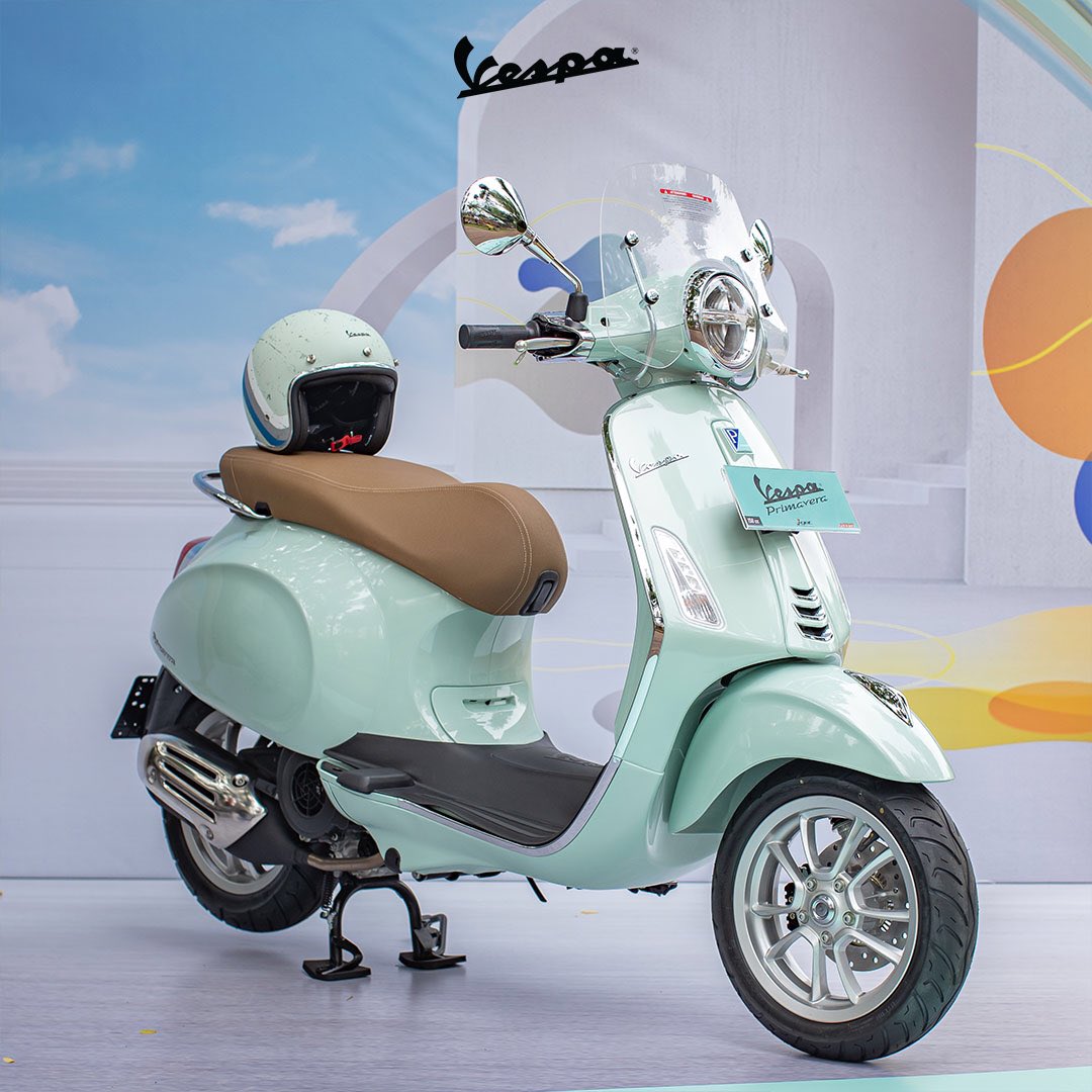 Light Green Vespa