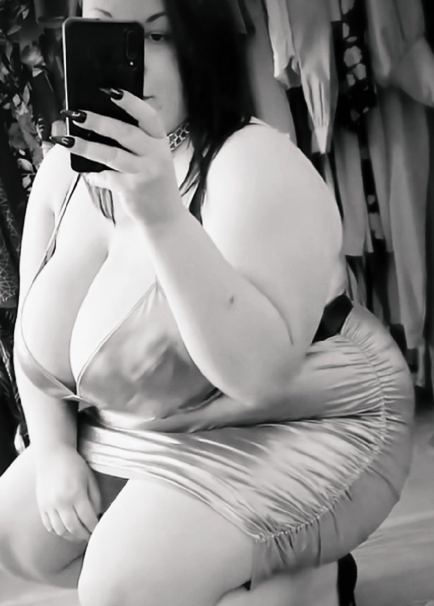 Olga Del Volga on Twitter: "Oggi mi andava di mettere una foto seria 😘 https://t.co/7R9BpUEI7N ...