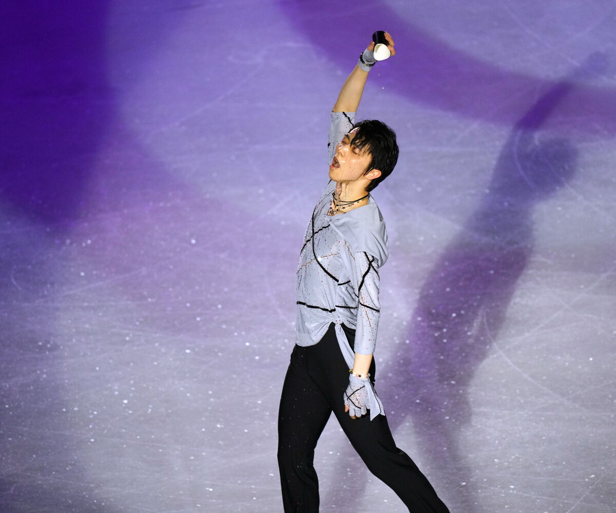 スポーツ報知 ICELINK on Twitter: "羽生結弦 96日ぶり舞った キレのあるダンスに連続ジャンプも披露 集まったファンへ感謝 https://t.co/UOlmDmGKgR ...