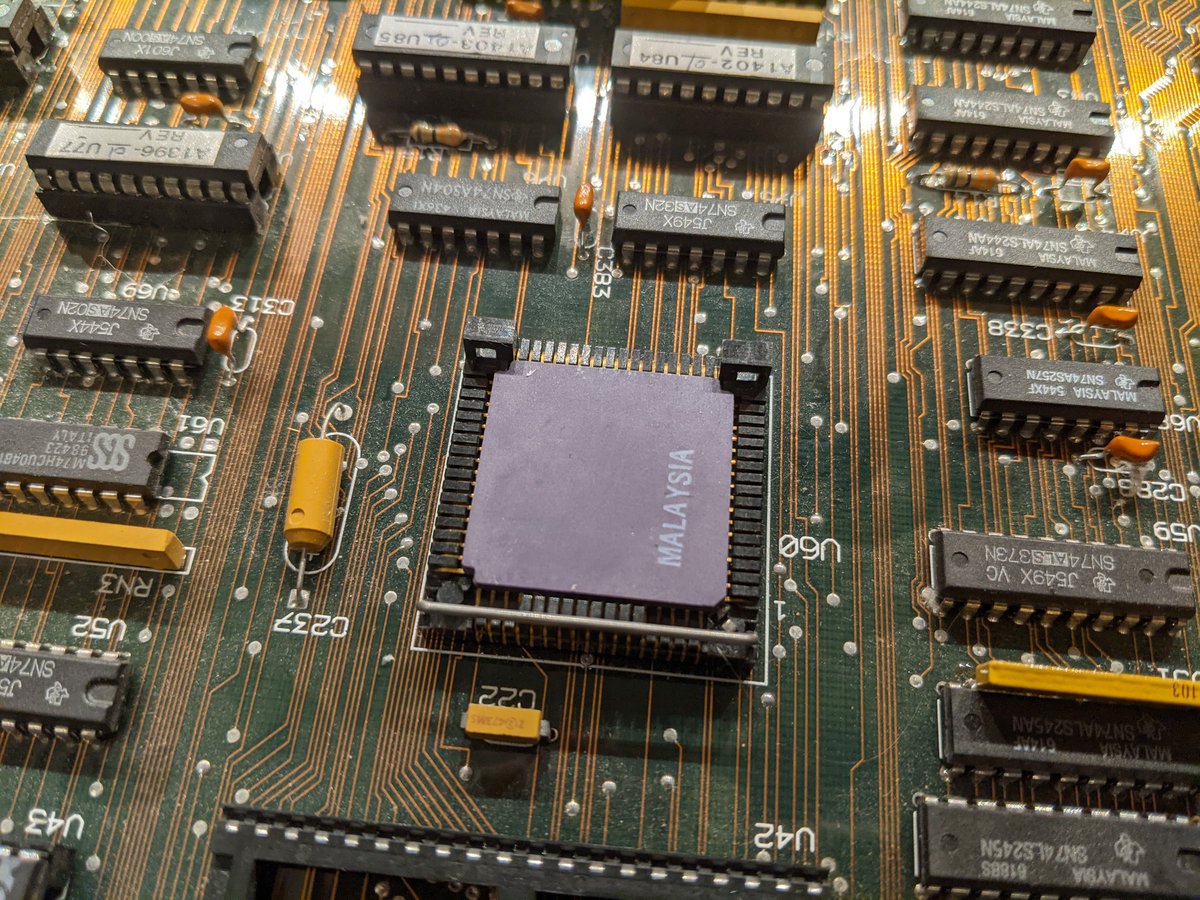 this is the LARGEST motherboard by @TubeTimeUS – Unroll Thread – We ...