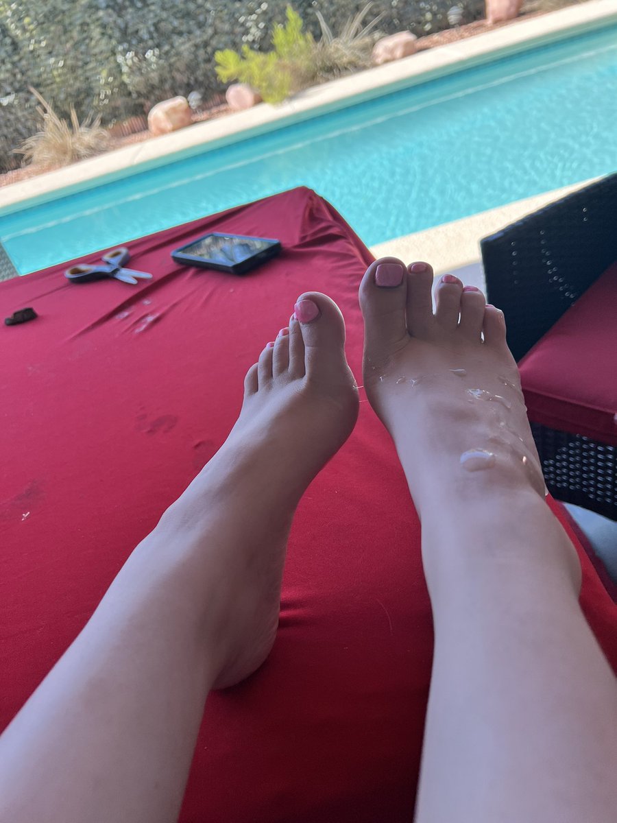Me: Do you think my feet are pretty? Him: 😍👅😚👣🍆 💦💦🦶🦶 Lily Lou @lilylouofficial