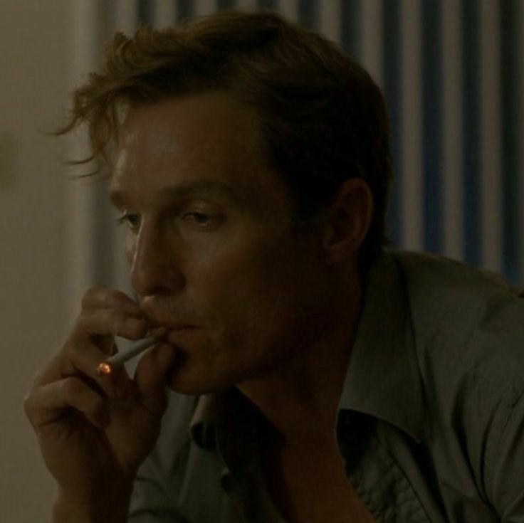 Matthew Mcconaughey True Detective Smoking
