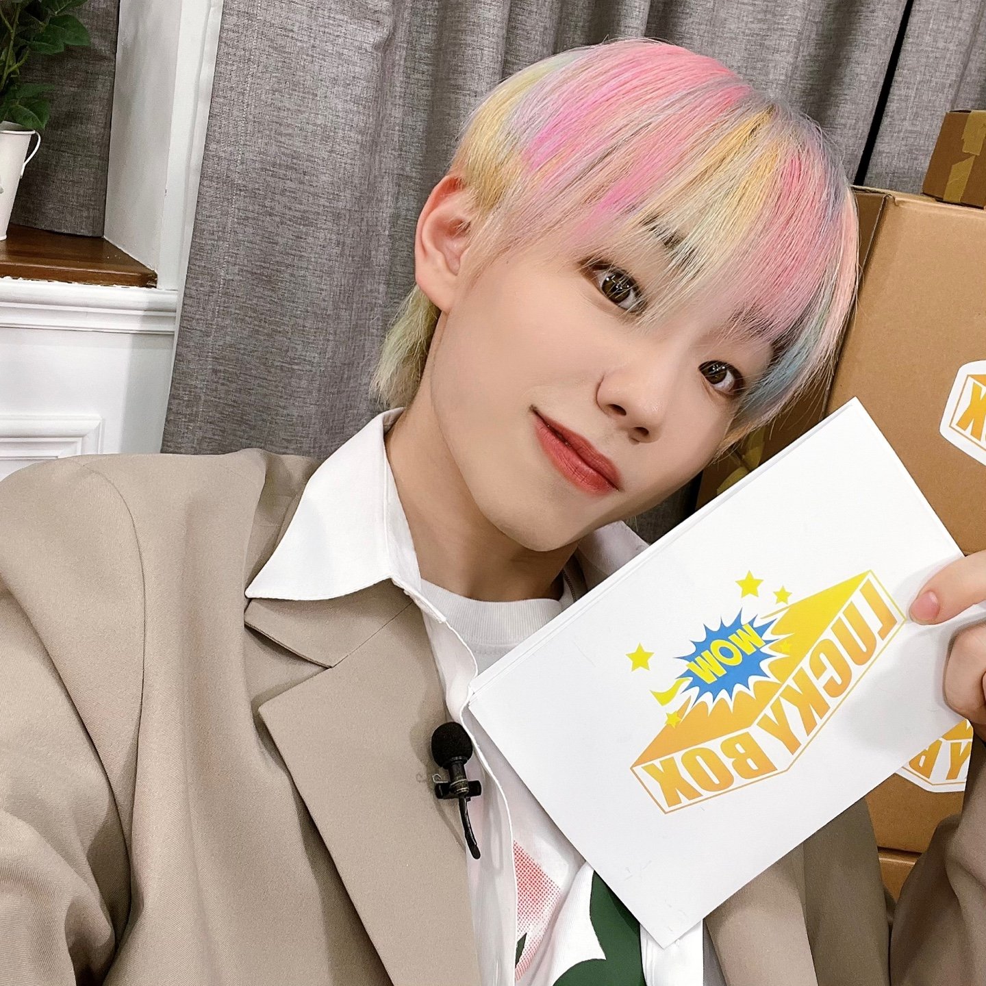 E'LAST(엘라스트) on Twitter: "너무 고마웠고 사랑해요 엘링💝(feat.솜사탕애기🍭) #ELAST #엘라스트 #WONJUN #원준 https://t.co ...