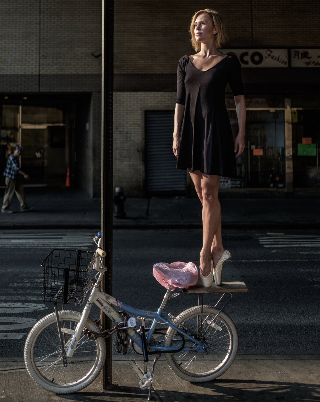 MONOLITH Gallery on Twitter: "(13/20) Steady by @OmarZRobles https://t.co/SOISIIKNsM https://t ...