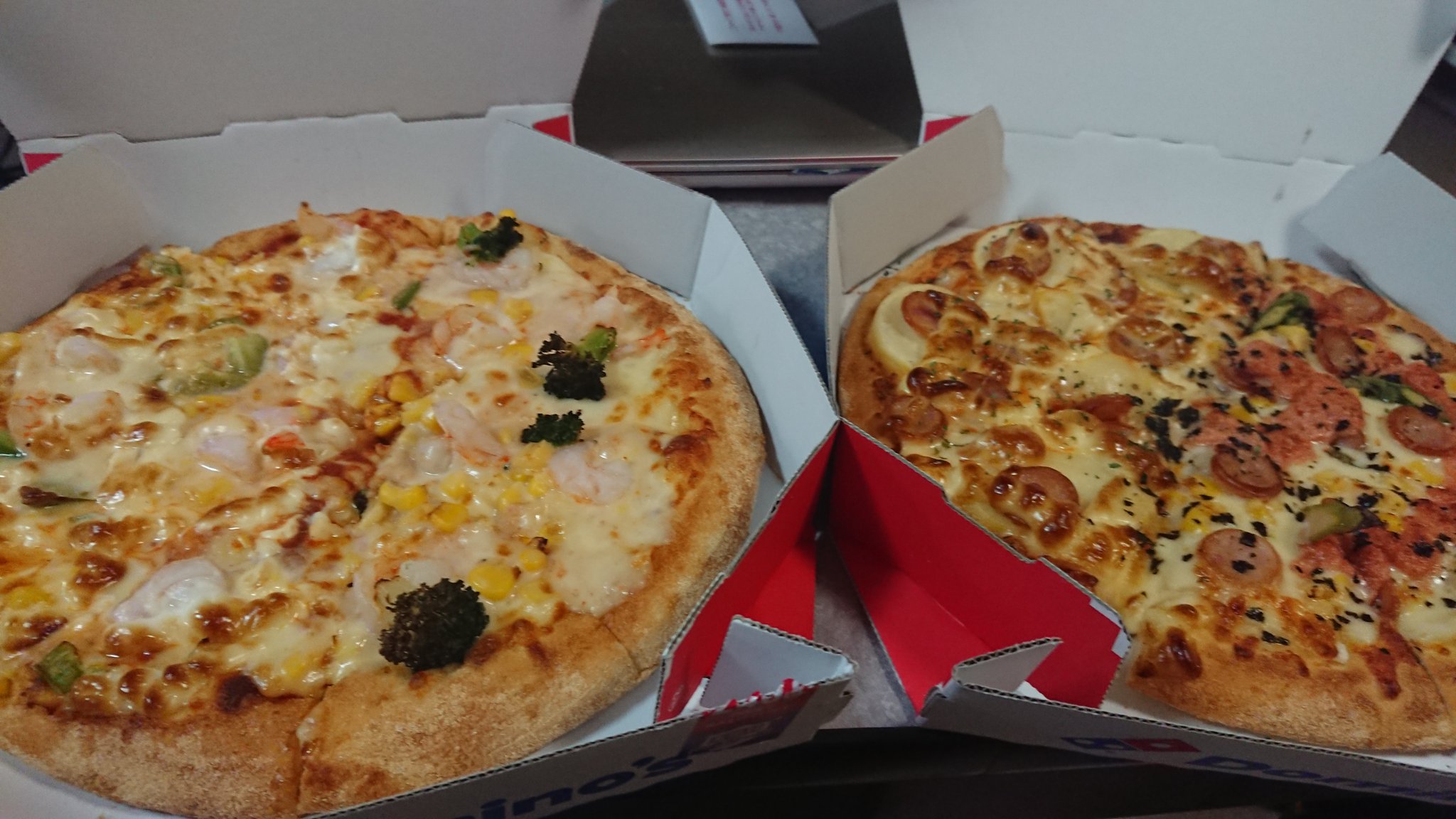 Sow@新作出すよ On Twitter たまにはピザをむさぼりたい日だってある。 69yjhih24i