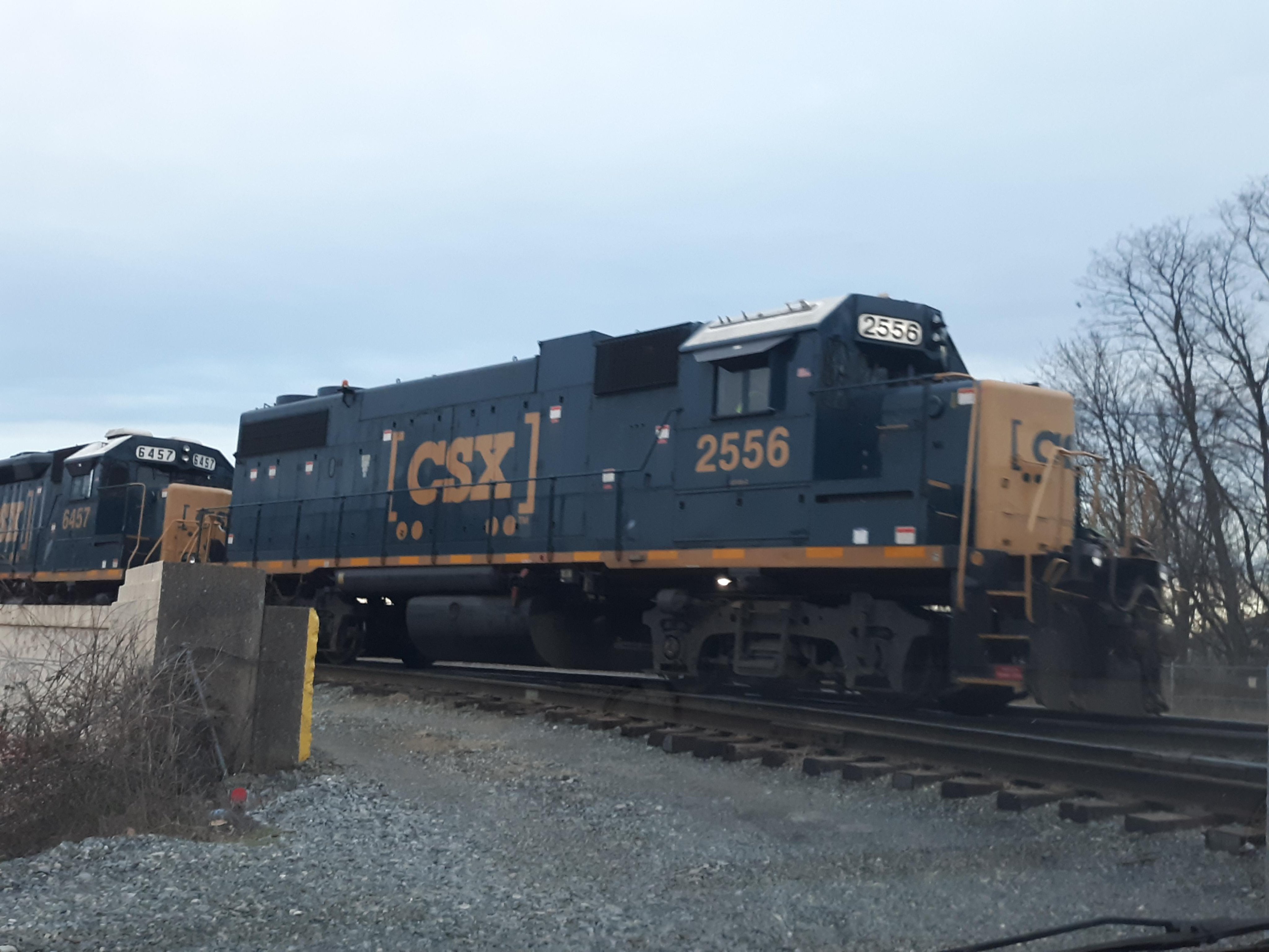 zhvo on Twitter: "csx emd gp38-2 diesel electric locomotive https://t.co/PJ3B6l0xmX" / Twitter