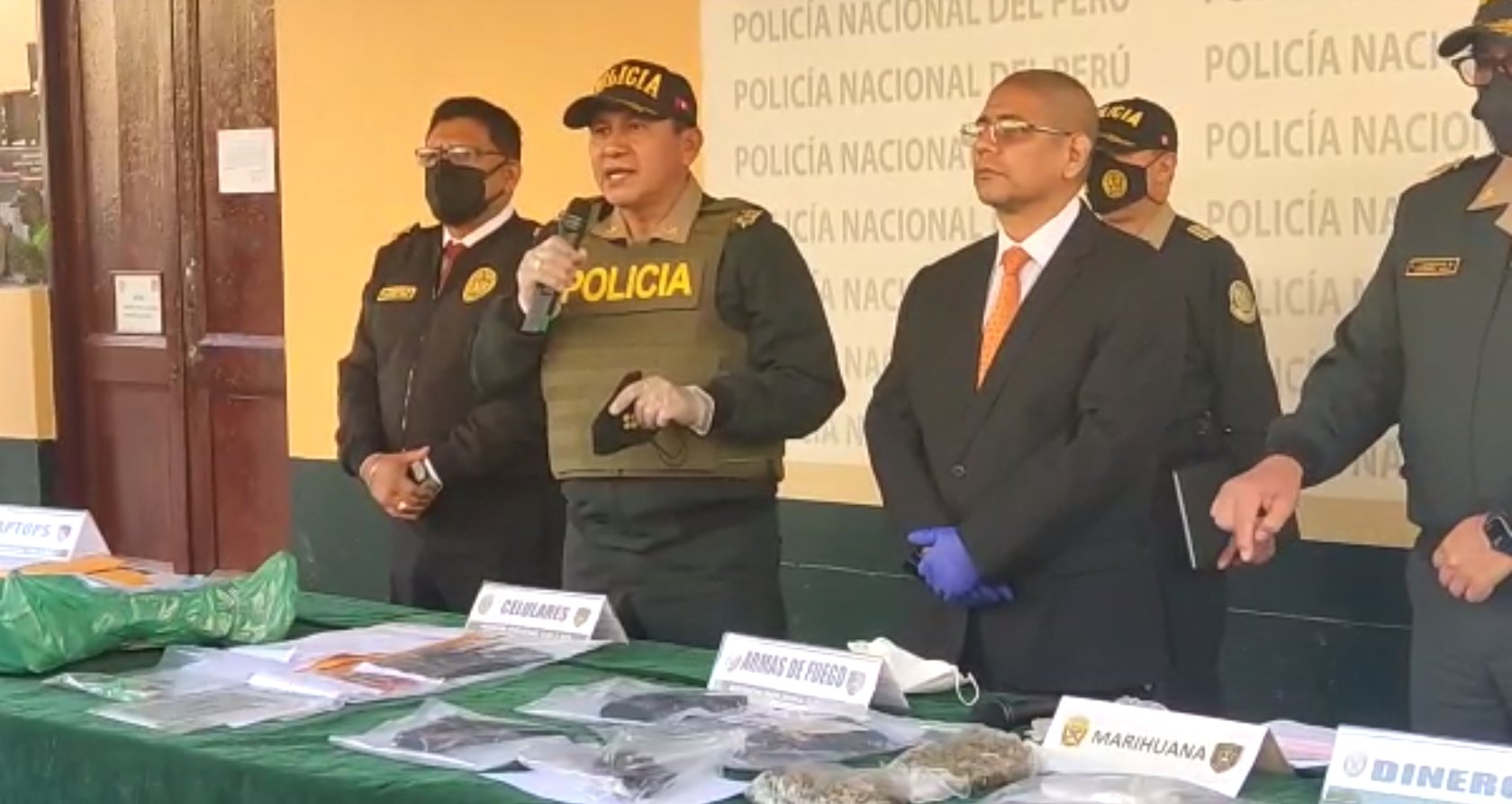 Policía Nacional Del Perú On Twitter LoÚltimo 🚨 El Comandante
