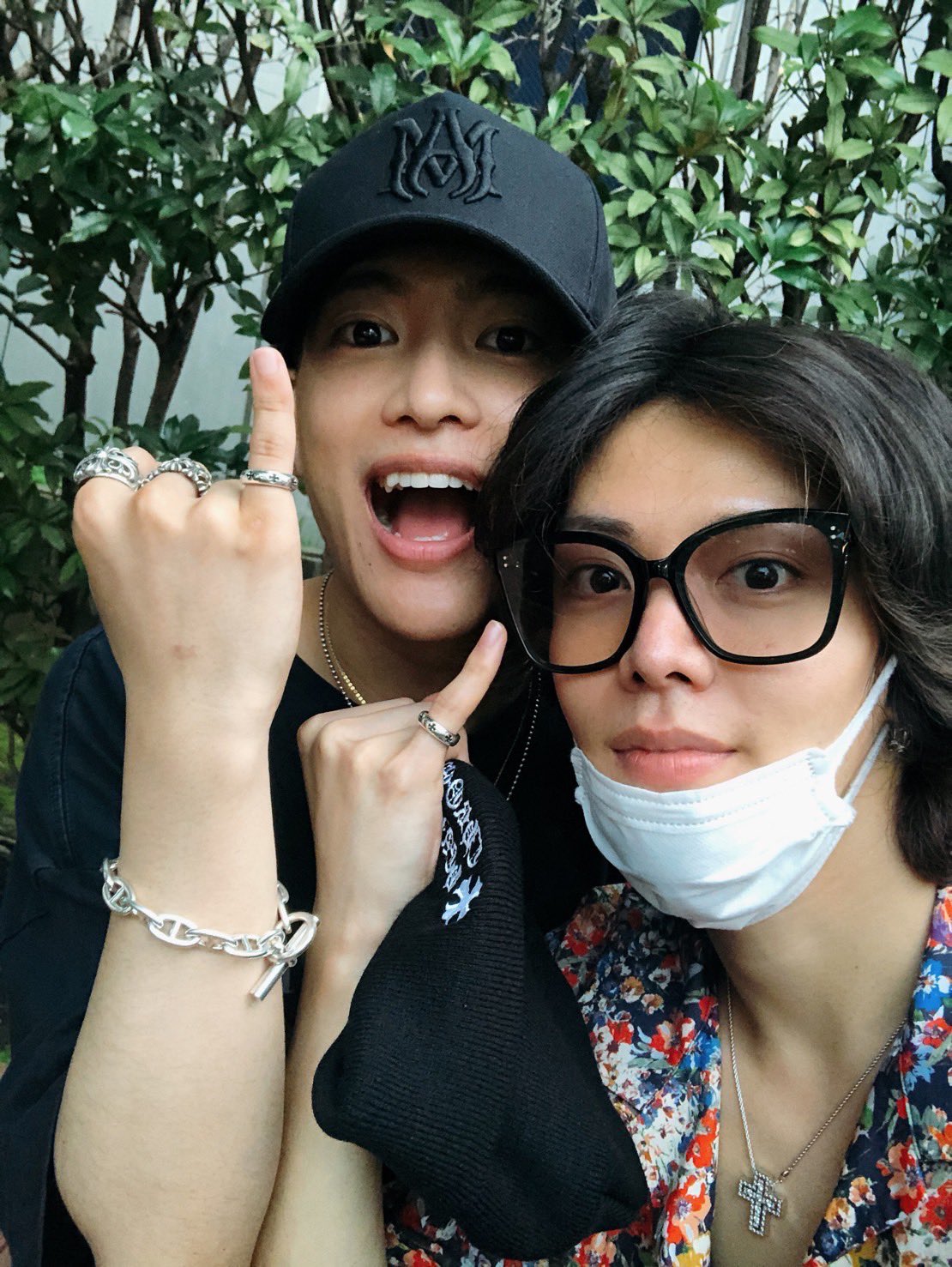 三山凌輝 on Twitter: "ひょん誕プレありがとうううう 今日は色々ありがとううう🥰 久々に会えてるの嬉しすぎる。 https://t.co/jw3cOMmIaY" / Twitter