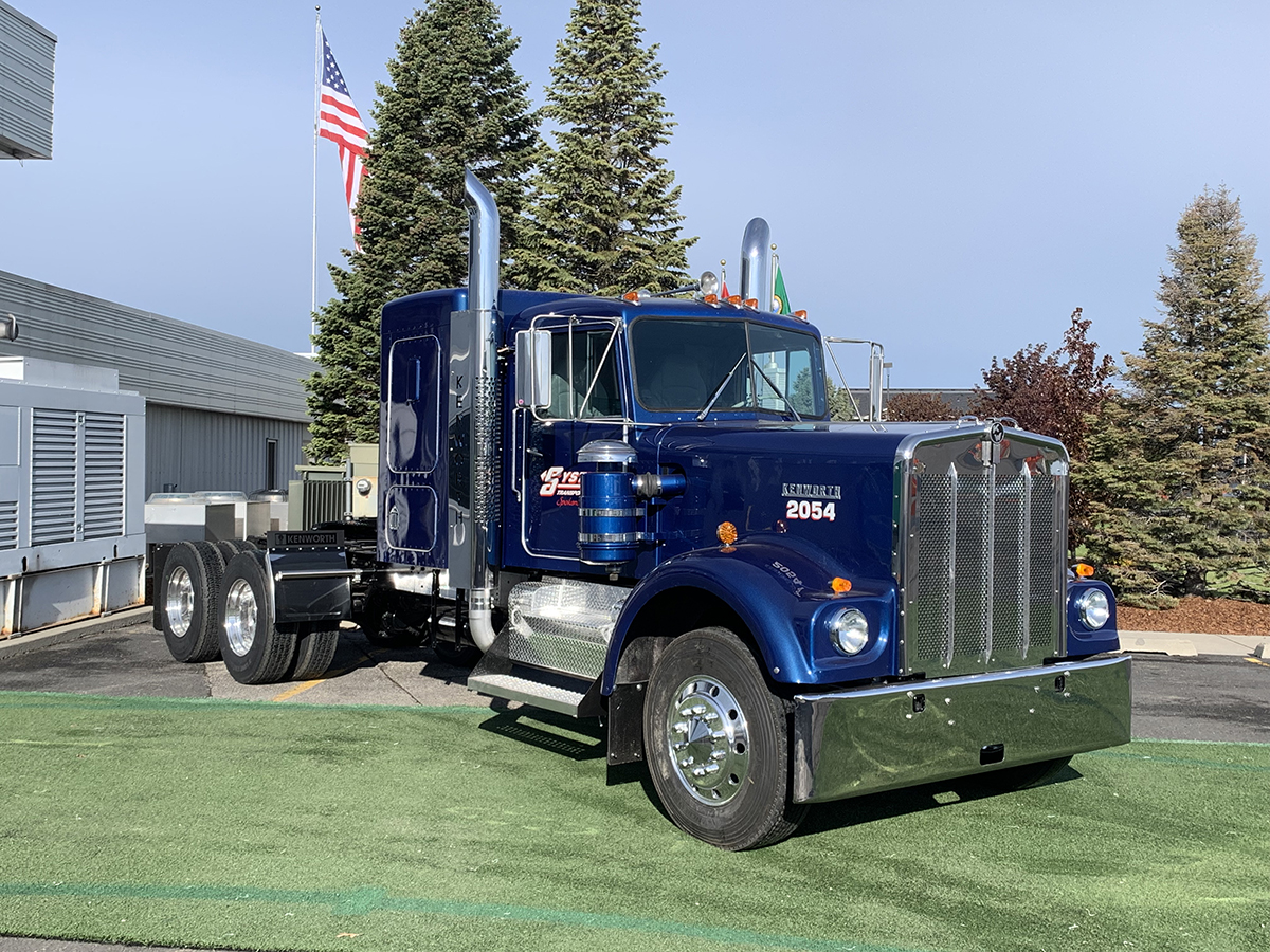 1965 Kenworth