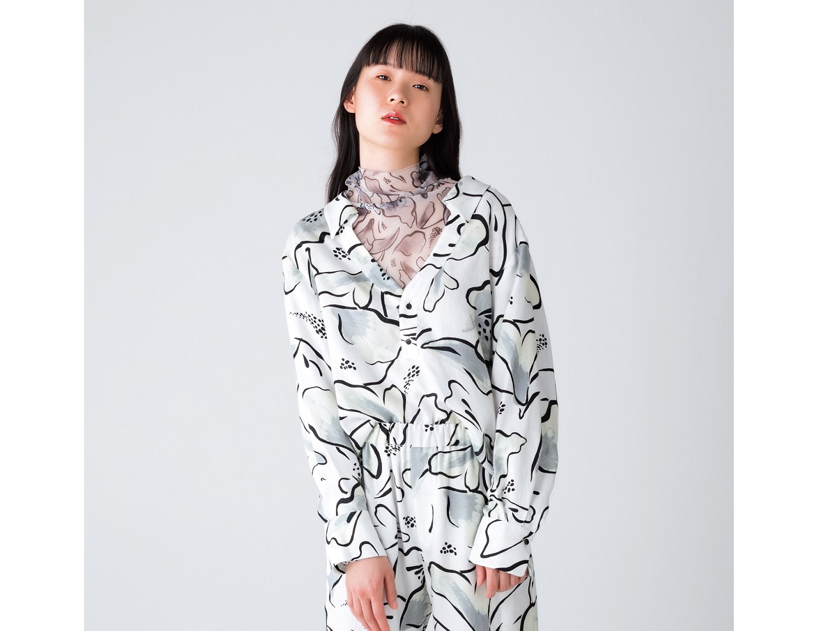 ananweb on Twitter: "モダンなセットアップから水彩画のスカートまで…気分を盛り上げる“花柄”アイテム https://t.co/OgfLE6JZc1 https://t ...