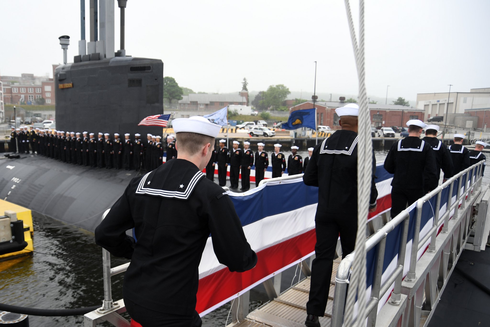 U S Navy On Twitter Usnavy Photos Of The Day Ussoregon Is