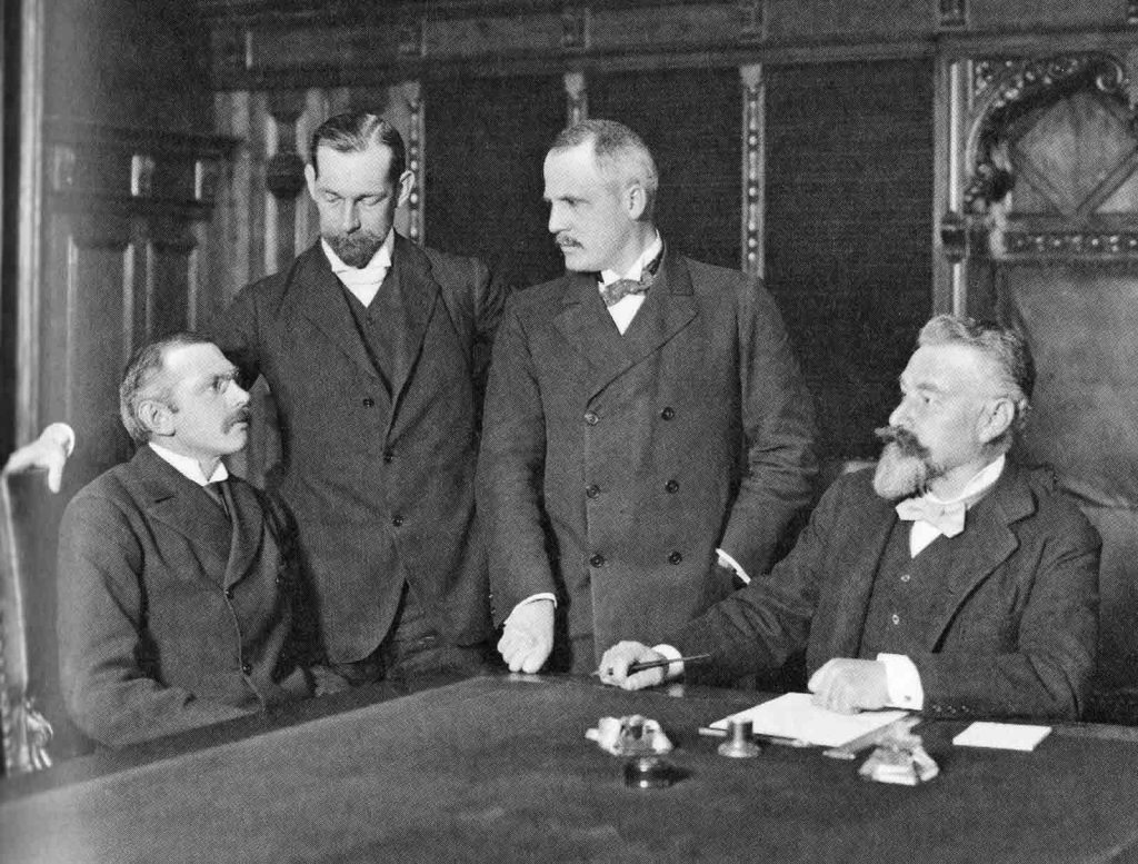 1/ Are you familiar with Investor AB? Founded in 1916 and by some ...