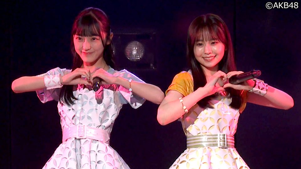 AKB48 LOD撮影スタッフ on Twitter: "AKB48 17期研究生が遂に劇場公演前座デビュー！ 本日は #あいちゃん こと #佐藤綺星 と #にいなん こと #長谷川新奈 が1 ...