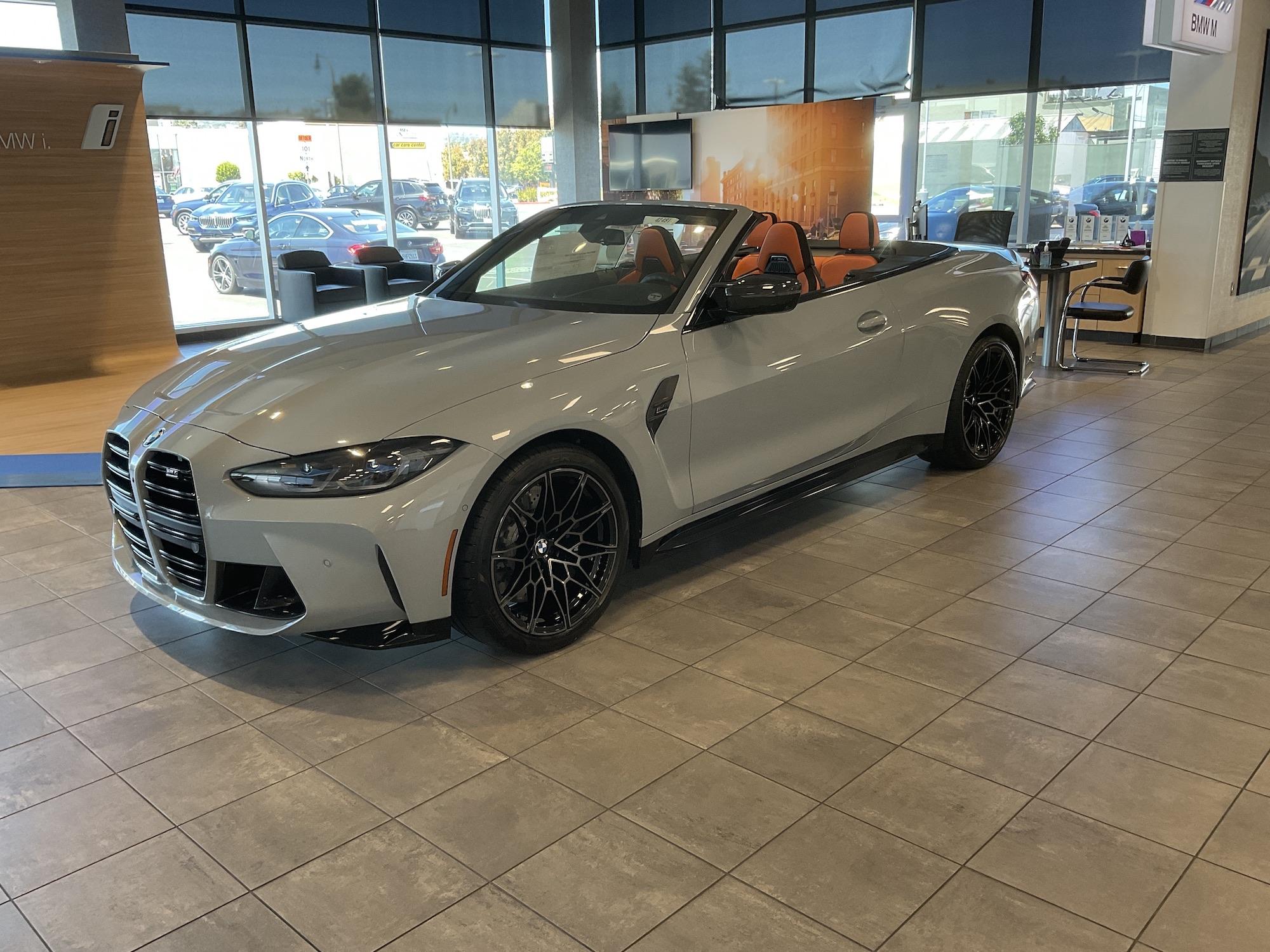 2022 Bmw M4 Convertible Interior