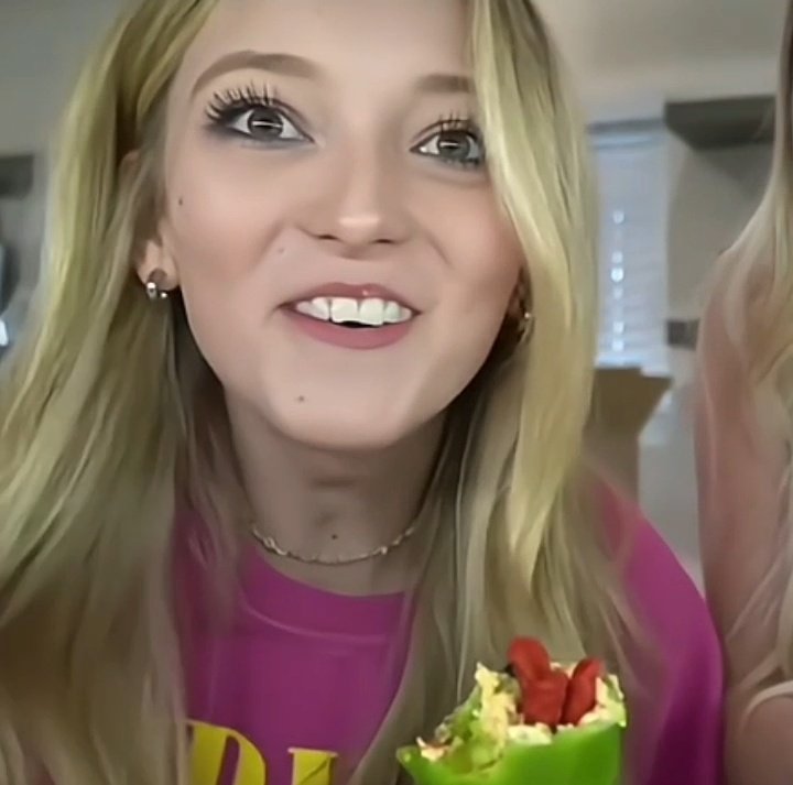Piper Rockelle On Twitter So Beautiful Qtpd9afm0d Twitter