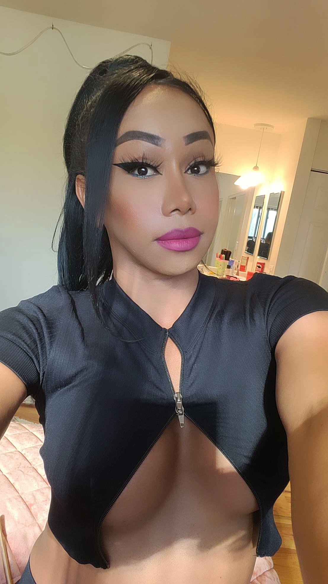 Astrid Lee | Pittsburgh 25-28 on Twitter: "Let's f*ck until we break the bed 😈😛 https://t.co ...