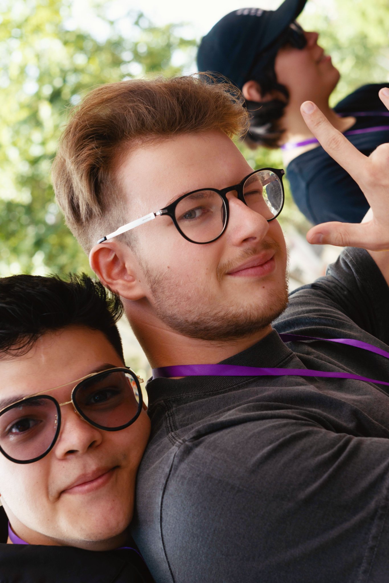 Pol Turrents on Twitter: "James Bond y unos secuaces https://t.co/lGpV5TnyEl" / Twitter