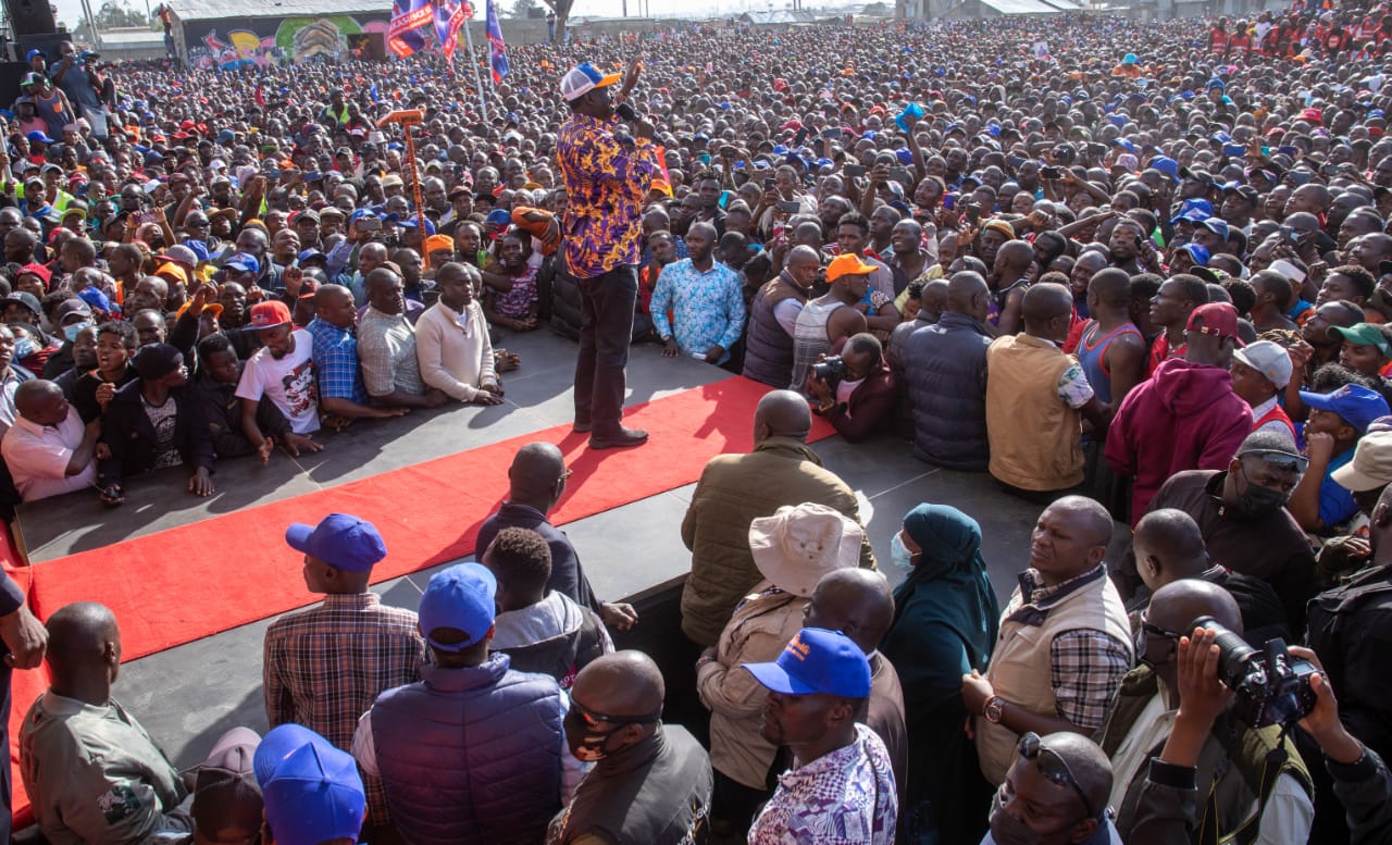 Raila Odinga on Twitter: "Hour after hour, day after day, Kenyans keep coming together under the ...