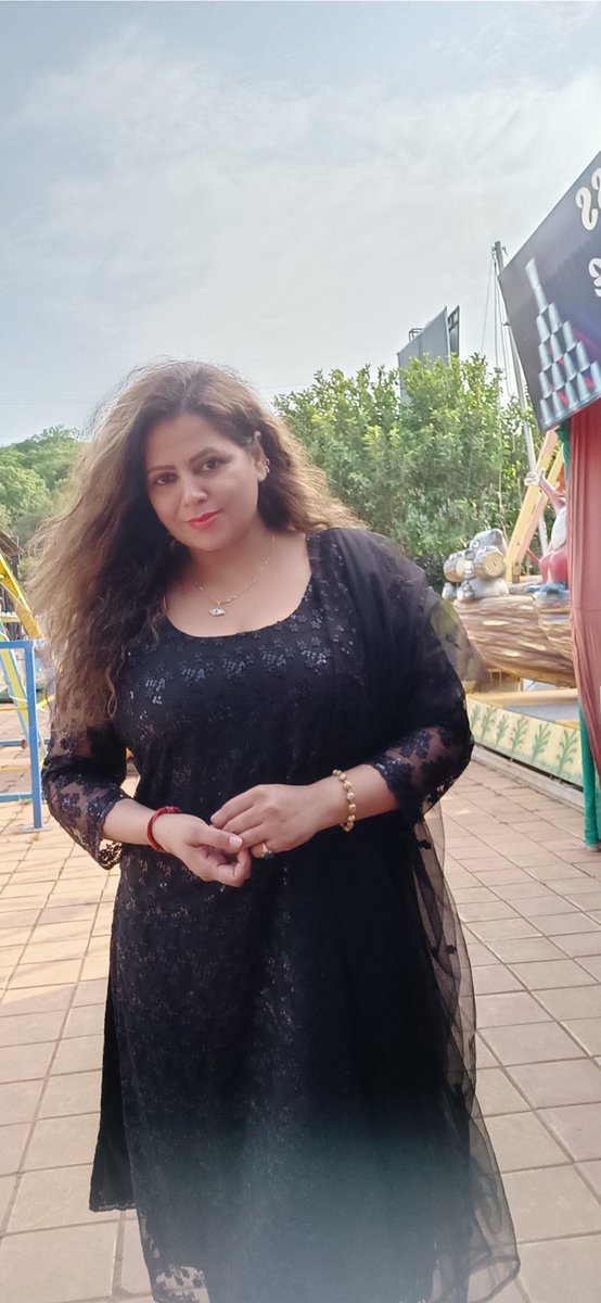 Sapna Sappu Official @sapnasappuu Timeline, The Visualized Twitter ...