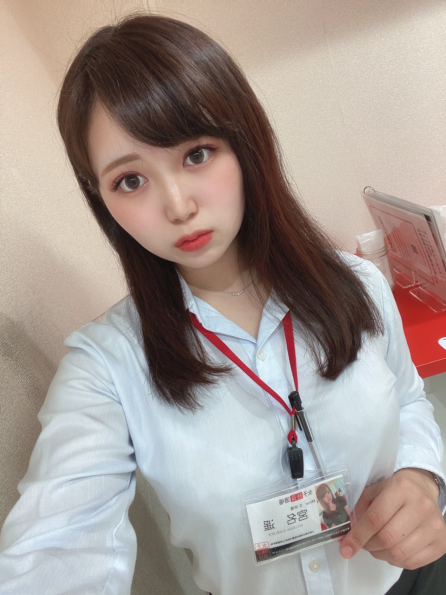 宮名 遥 on Twitter: "今日はSOD女子社員酒場 ありがとうございました😊💖 初出勤で戸惑いながら たくさん楽しめて嬉しかったです🥰💫 ポンパドールや美味しいお酒を たくさん飲めて ...