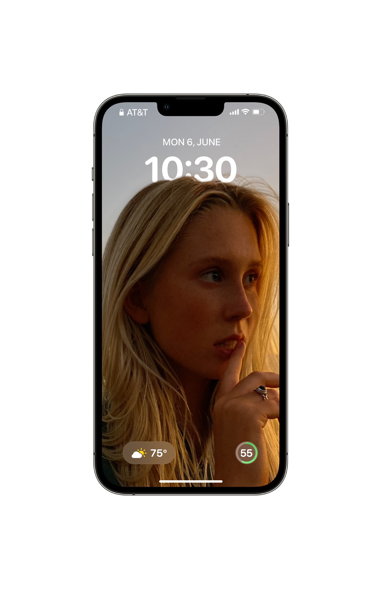 Konovalov Konstantin 🇺🇦 on Twitter: "The iOS 16 lock screen? Made by @aaple_lab | #WWDC22 https ...