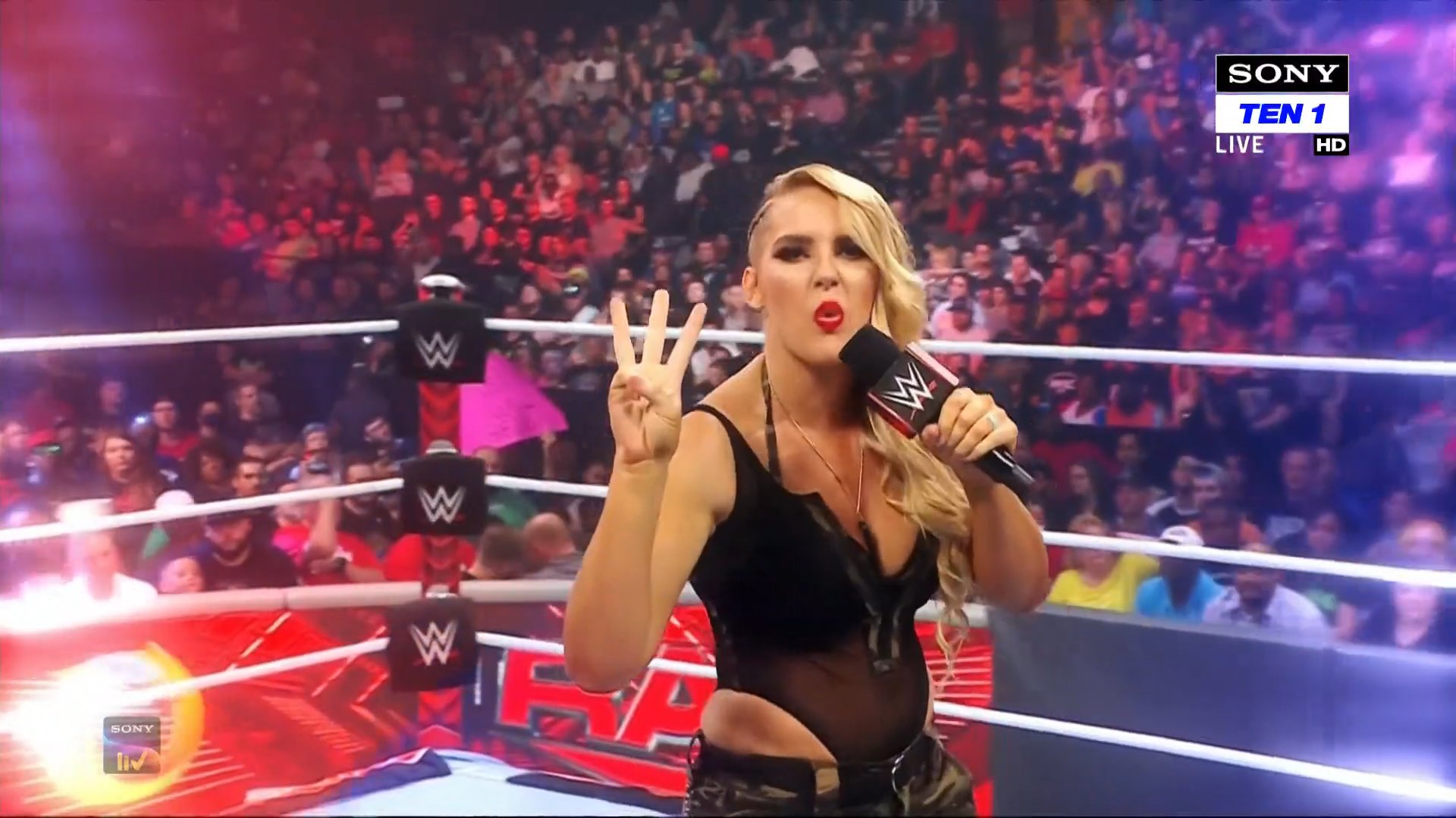 Lacey Evans ~ WWE Superstar. (@LaceyEvansWWE) / Twitter