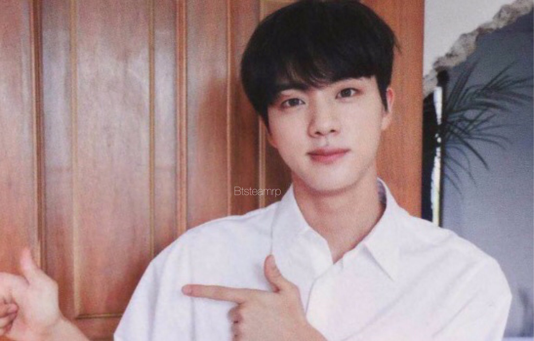 BTS PICS⁷ ♡ 🧛‍♂️ on Twitter: "BTS Official Mnet M COUNTDOWN Pre-recording FAKE LOVE Postcards ...