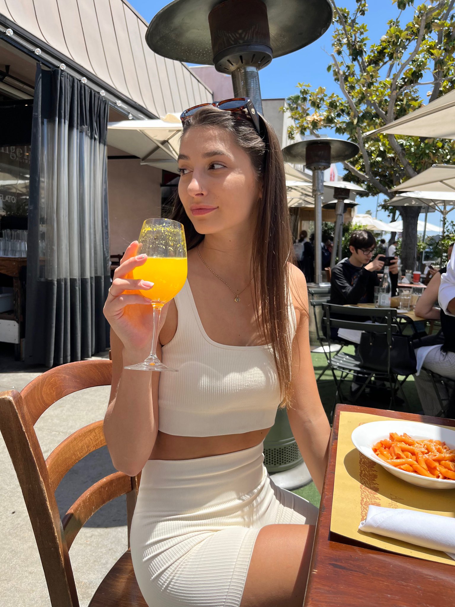 🅾🅳🅳🅴🆂🆂 🅹🅴🅽🅽🅸🅵🅴🆁 🥂 on Twitter: "The only way you can make yourself useful to me is by serving me ...