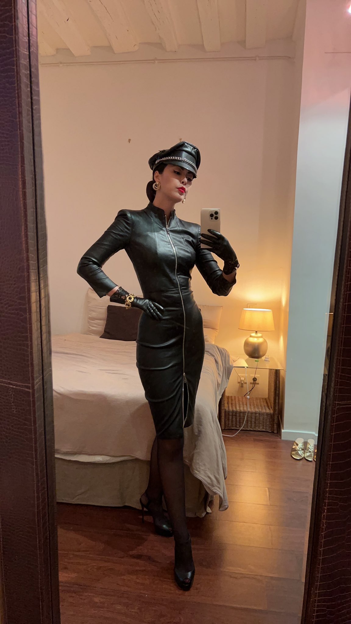 TW Pornstars - Mistress Iris. Twitter. Ready to go see the divine @DitaVonTeese Dominatrix sho ...