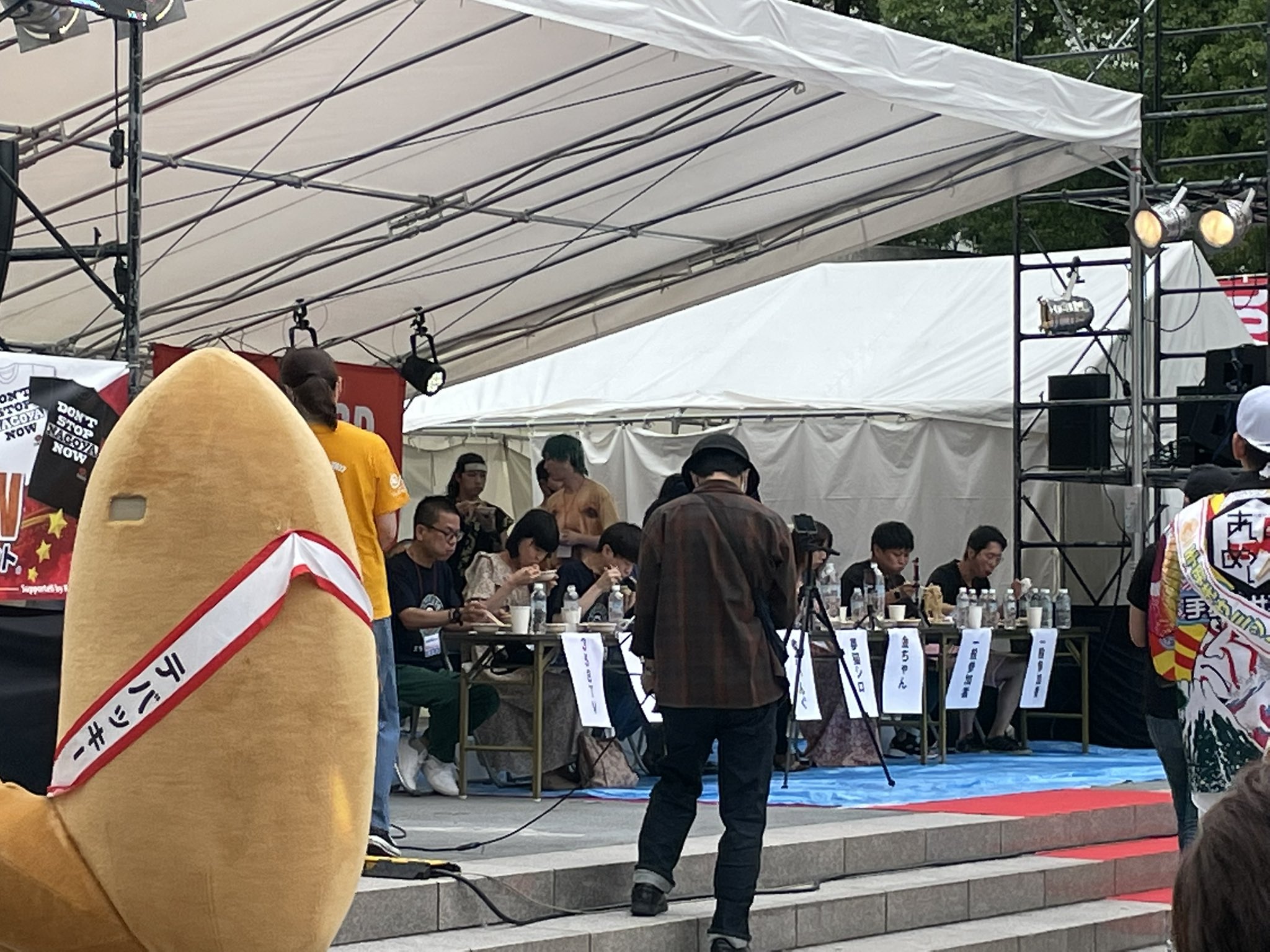 Swind/神凪唐州@作家・名古屋めし料理家・ライター on Twitter: "RT @eigyoubuT: #手羽先サミット で大食いYoutuberの皆さんをアテンド 皆さん5キロくらい ...