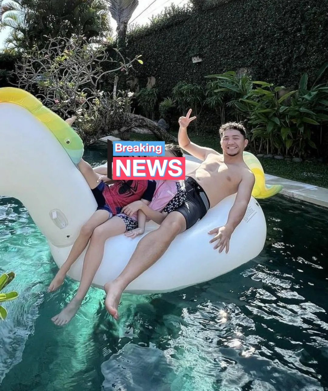 MRVVIP on Twitter: "Ananda Omesh shirtless pooltime with kiddos. #selebwatch https://t.co ...