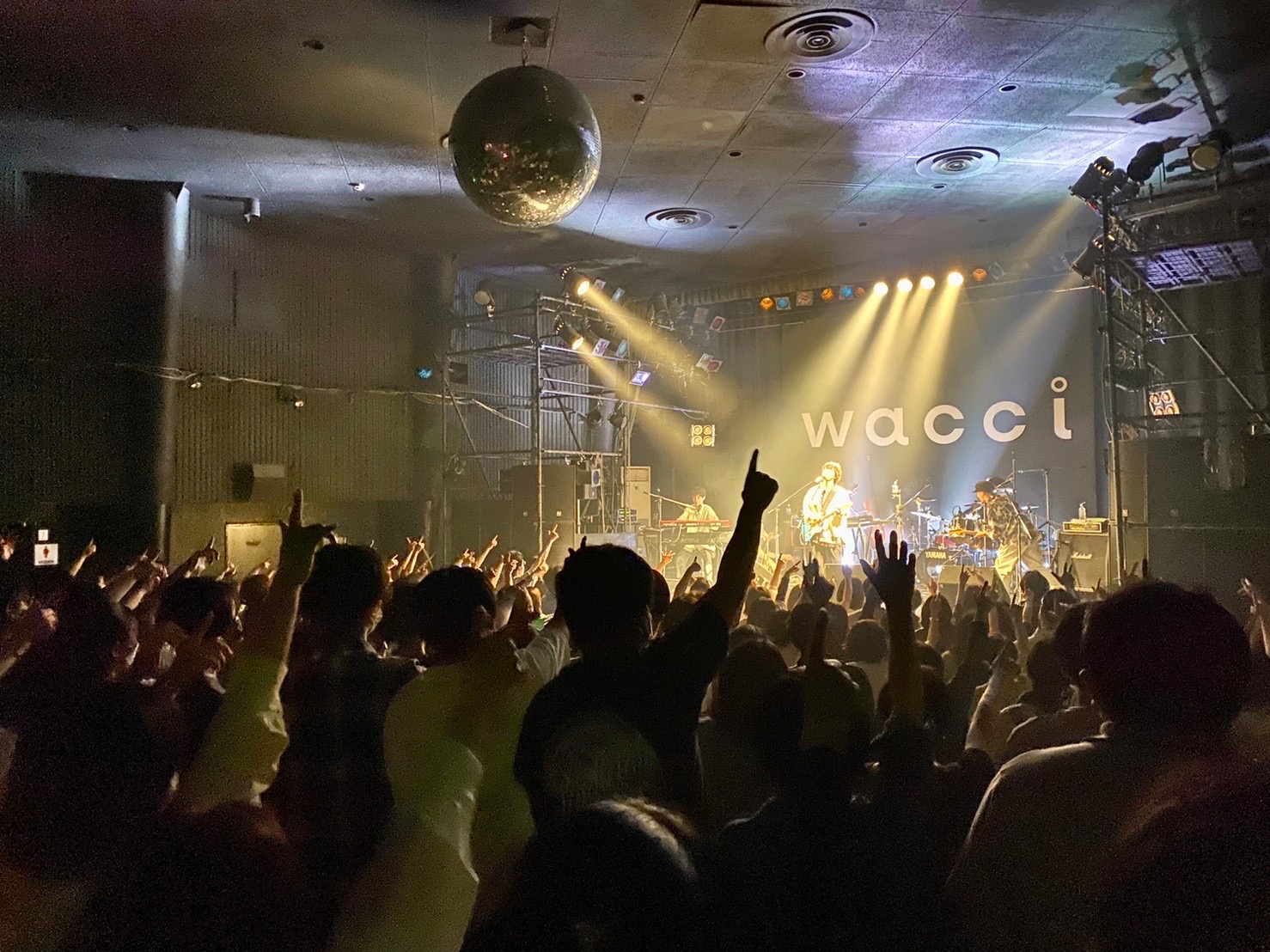 はしぐち＠wacci on Twitter: "wacciツアー岐阜公演終了。club-Gに観に来てくれたみんなありがとう。楽しかった時間が帰ってきたなあという感じです。それぞれに受け取って ...