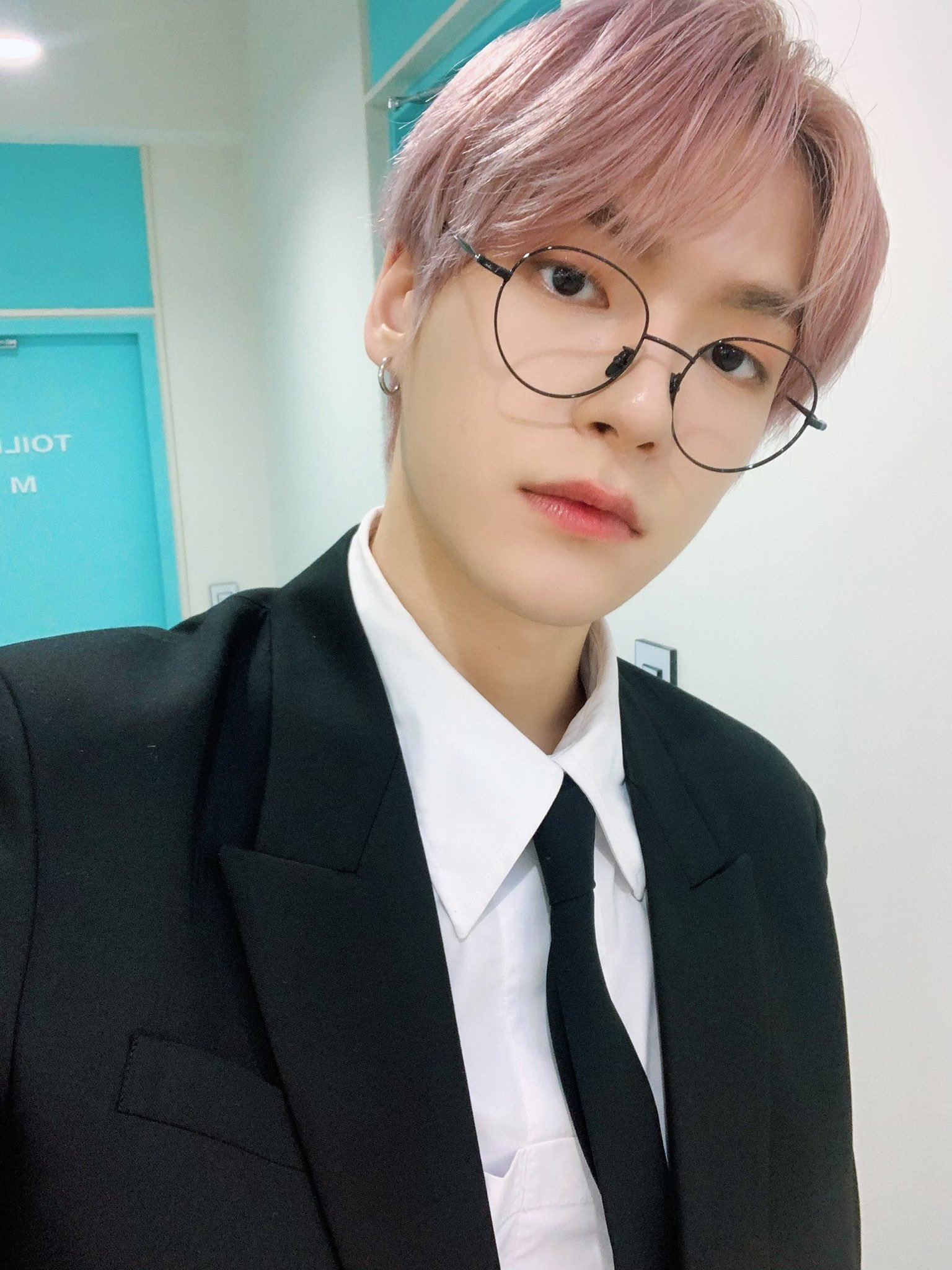 EPEX on Twitter: "[#위시] 이펙스가 1주년이라니~🥳 #EPEX #이펙스 #WISH #위시 https://t.co/YIzBdM010l" / Twitter